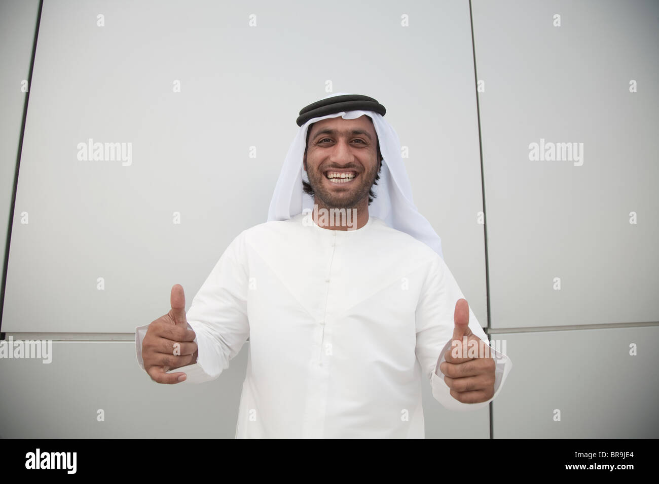 Middle eastern man giving thumbs up sign Stock Photo - Alamy Middle eastern man giving thumbs up sign Stock Photo - Alamy