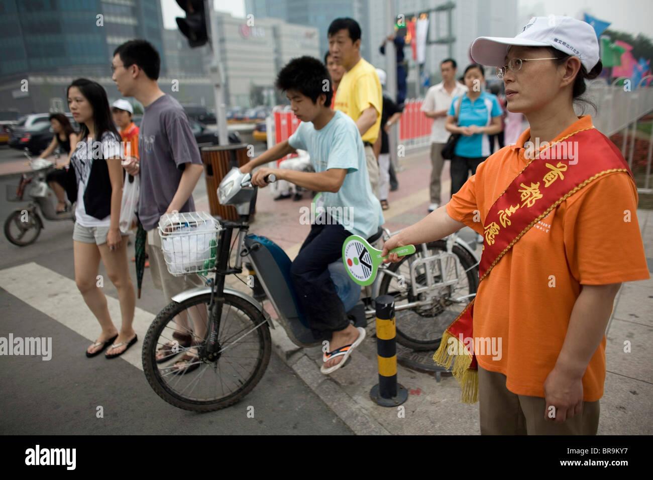 Beijing - crossing guard Stock Photo - Alamy