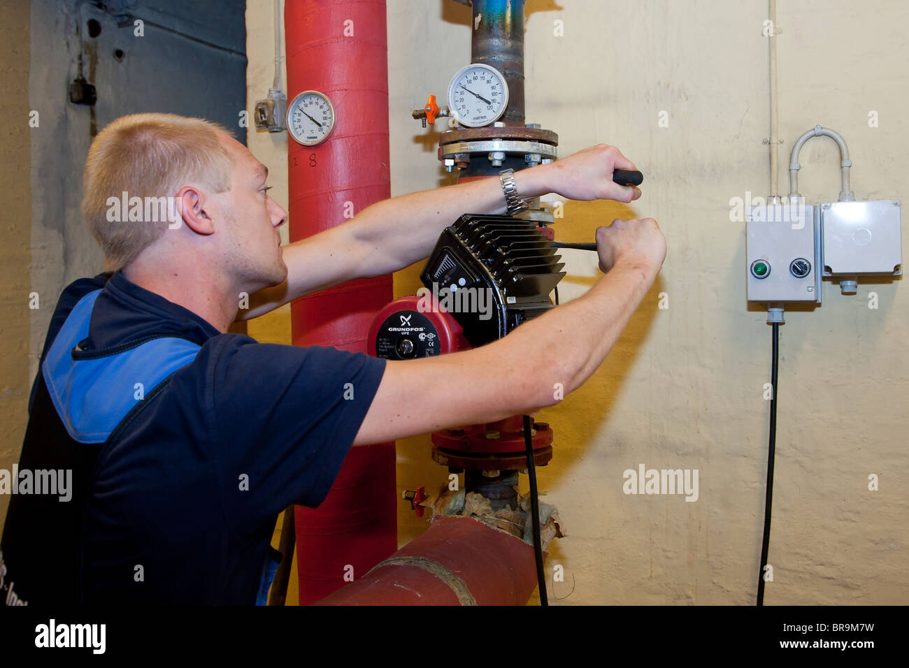 Circulating water pump hi-res stock photography and images - Alamy