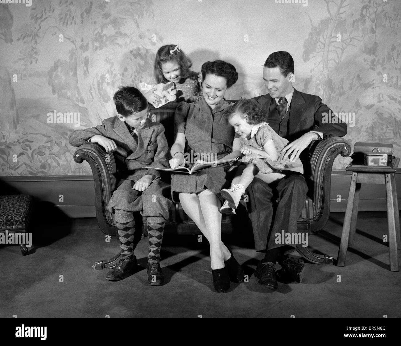 1940s Family Children High Resolution Stock Photography and Images - Alamy