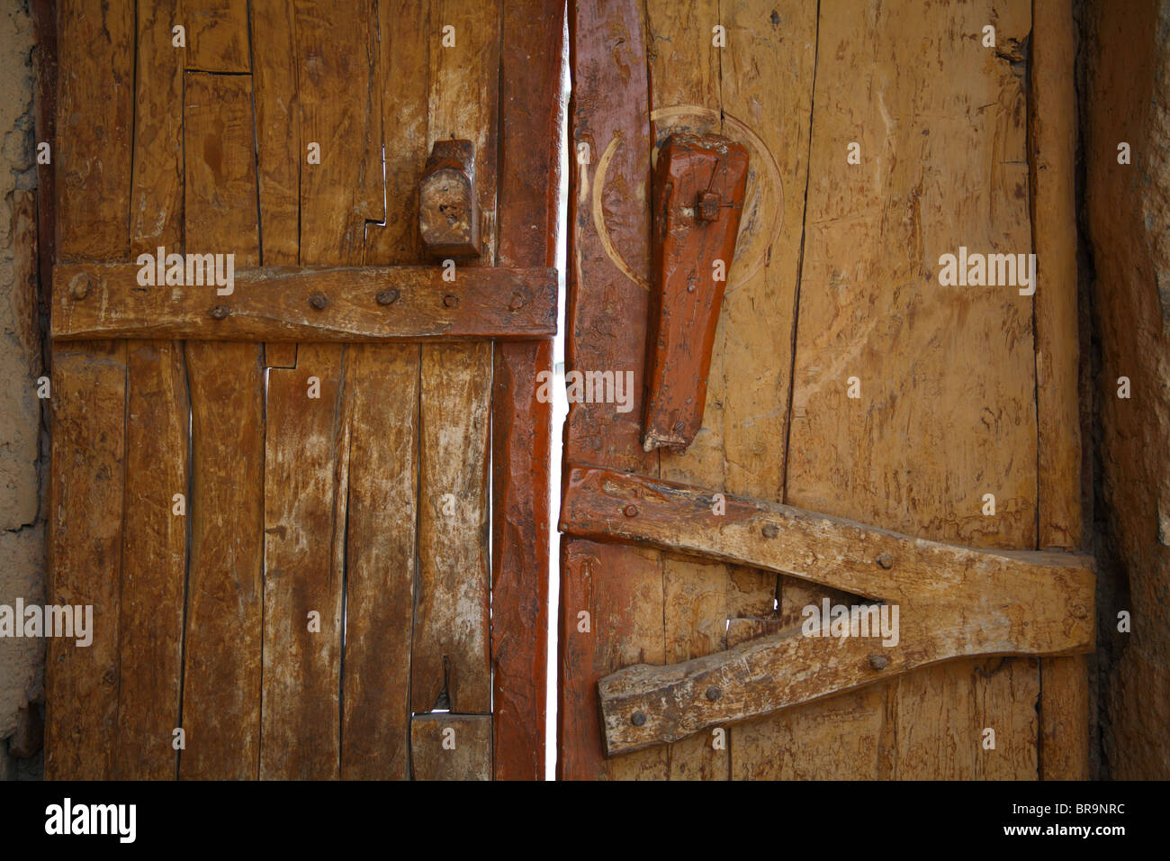 a wood door Stock Photo - Alamy