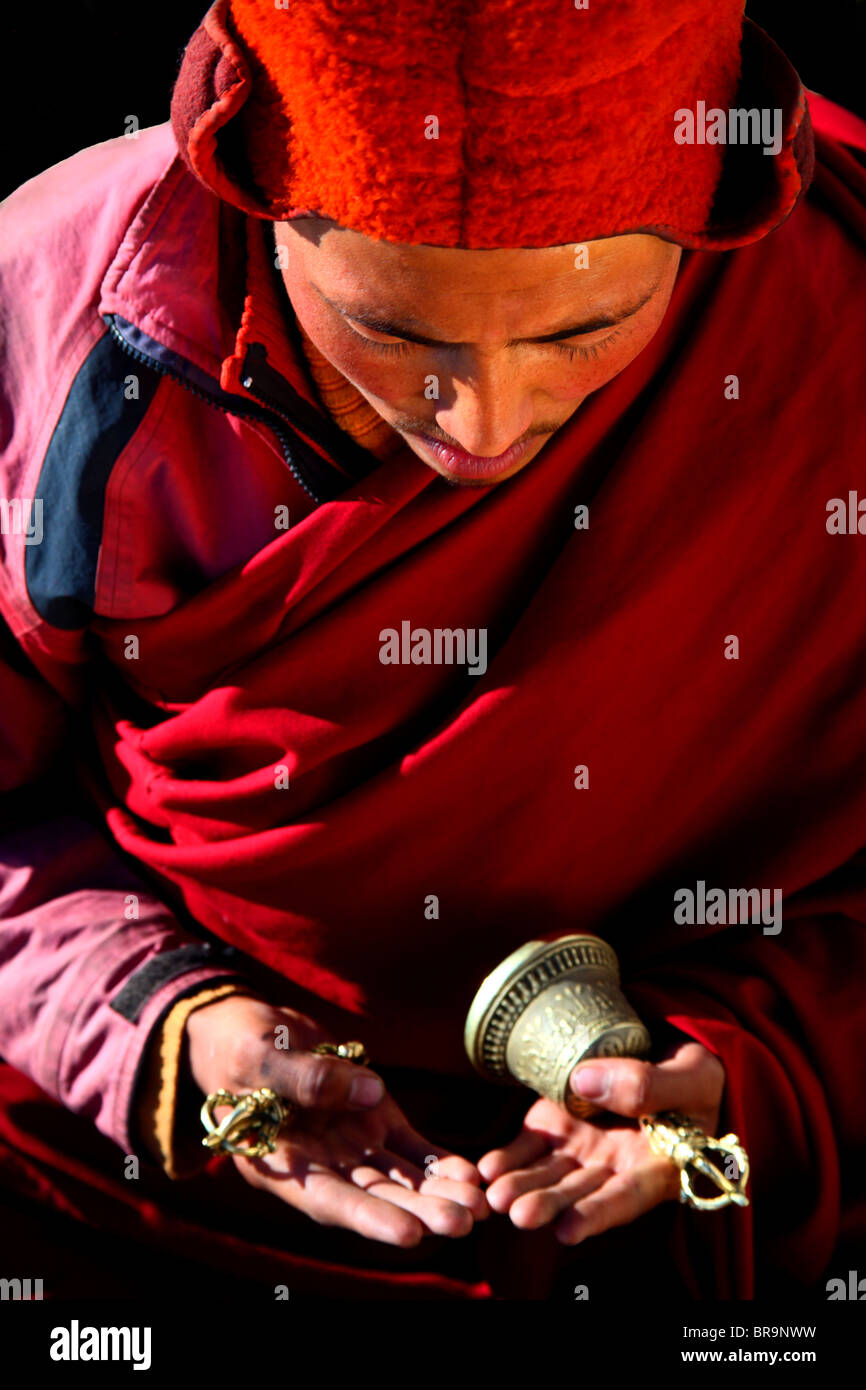 The Vajra and Bell are important tantric symbols in the Tibetans ...