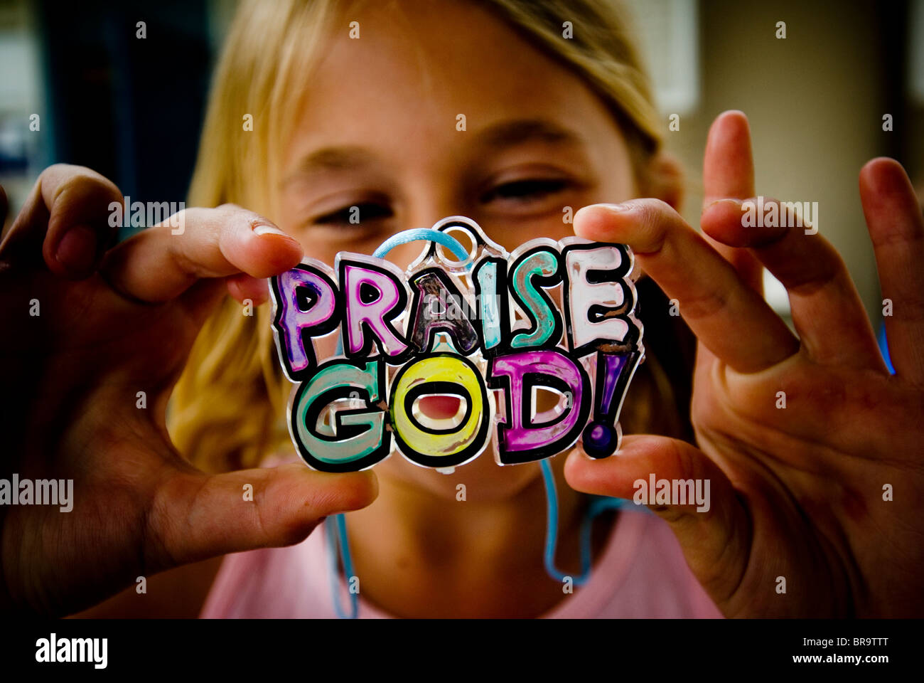 Child praise god hi-res stock photography and images - Alamy