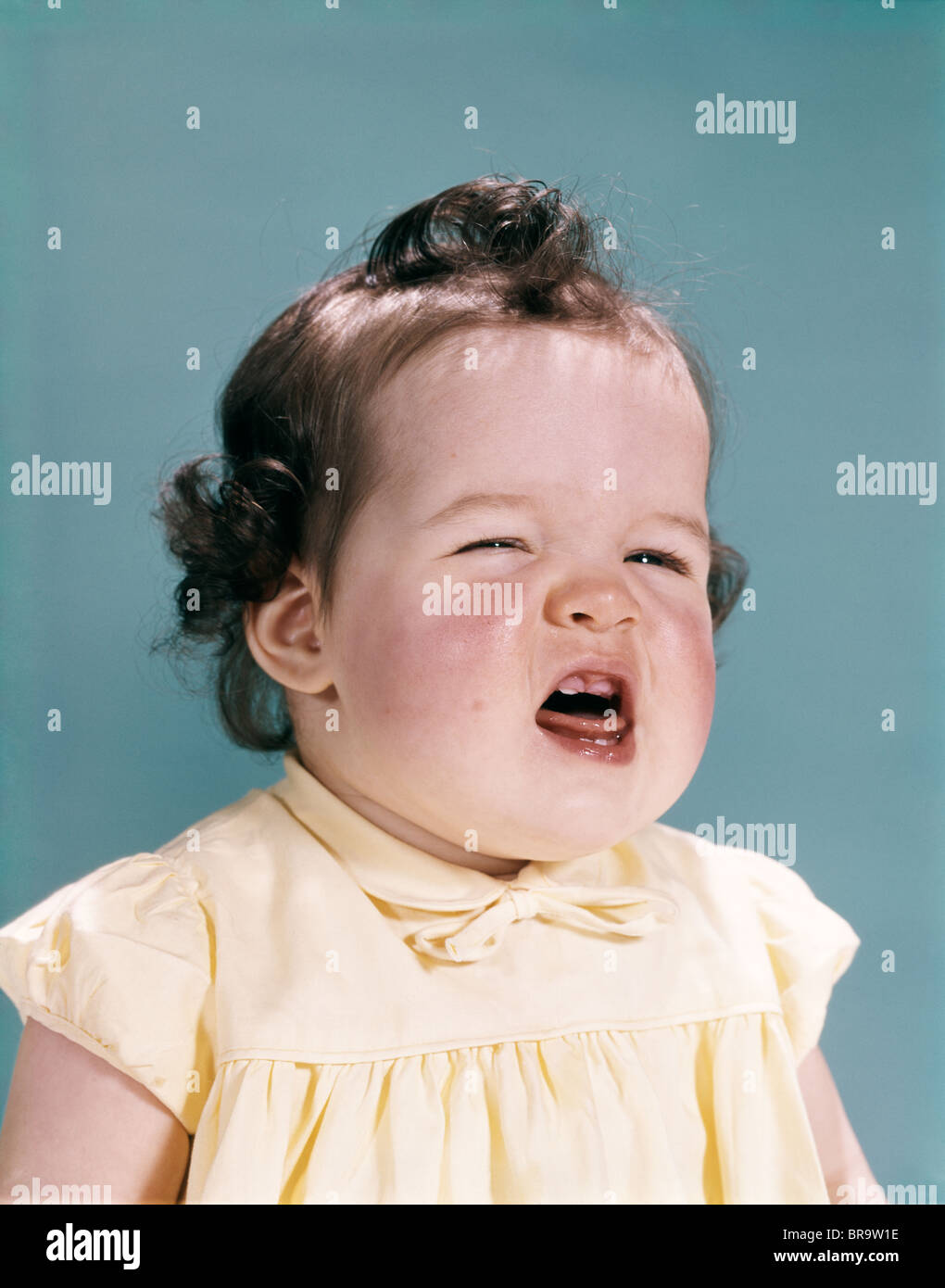 1950s 1960s UNHAPPY CRYING BABY MOUTH OPEN SHOWING NEW TEETH TEETHING ...