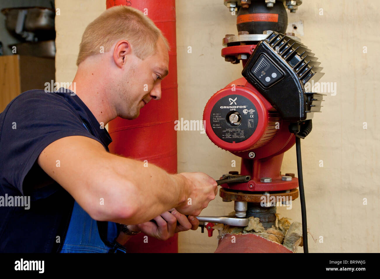 Circulating pump hi-res stock photography and images - Alamy