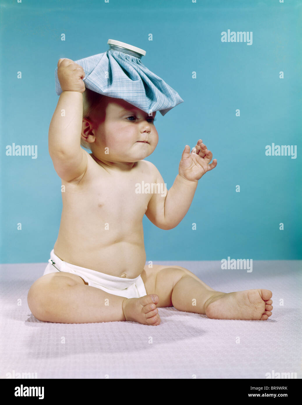 Baby diaper 1960s hi-res stock photography and images - Alamy