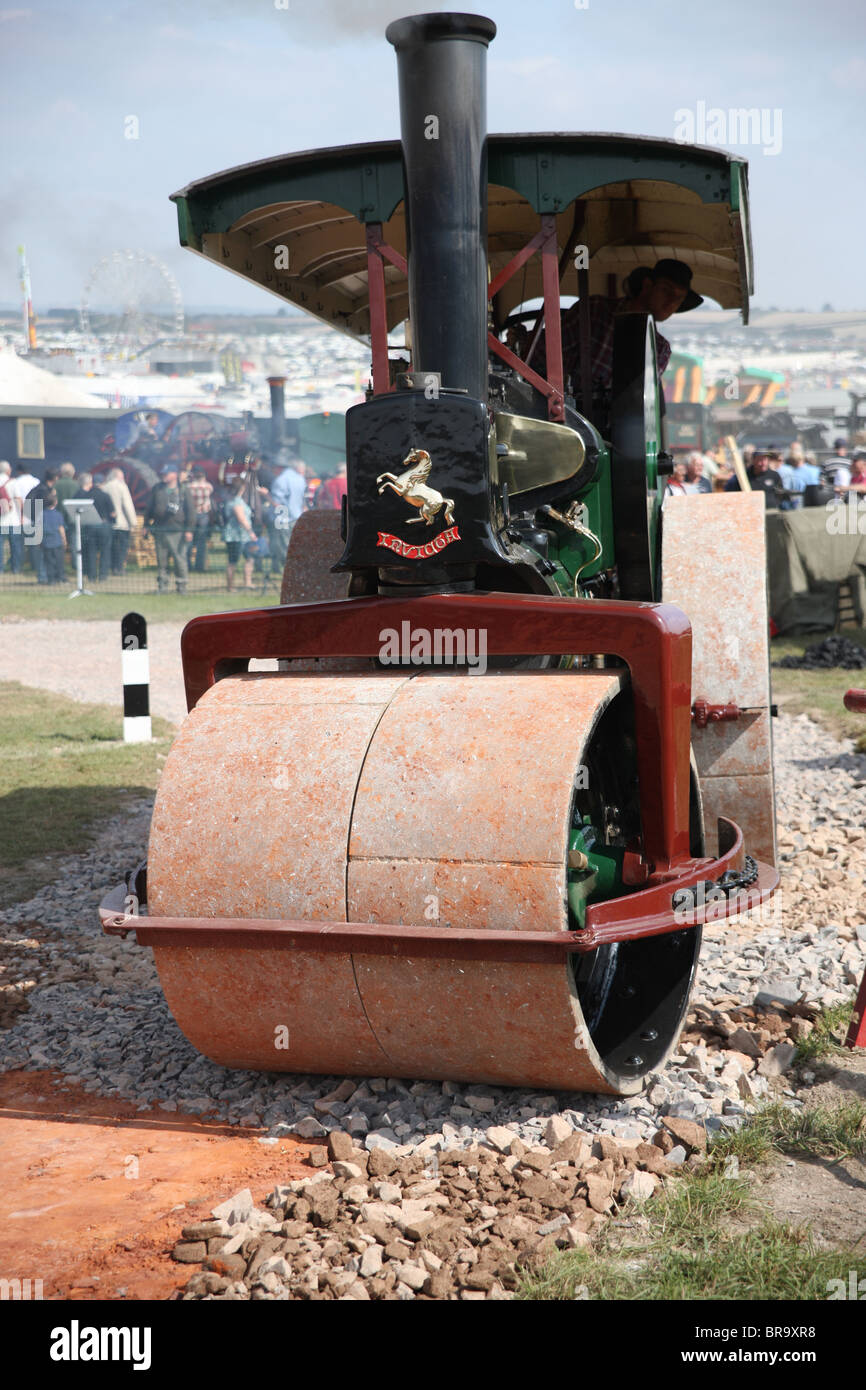 Road building steam roller Stock Photo - Alamy