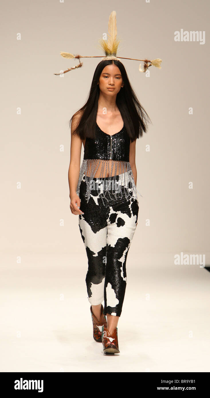 Bfc show space hi-res stock photography and images - Alamy