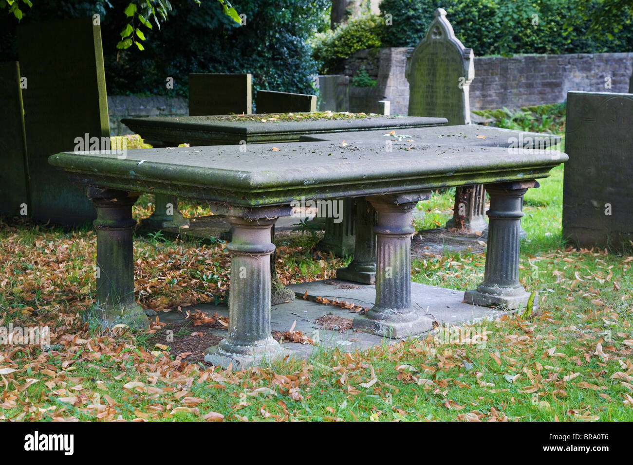Table tombs hi-res stock photography and images - Alamy