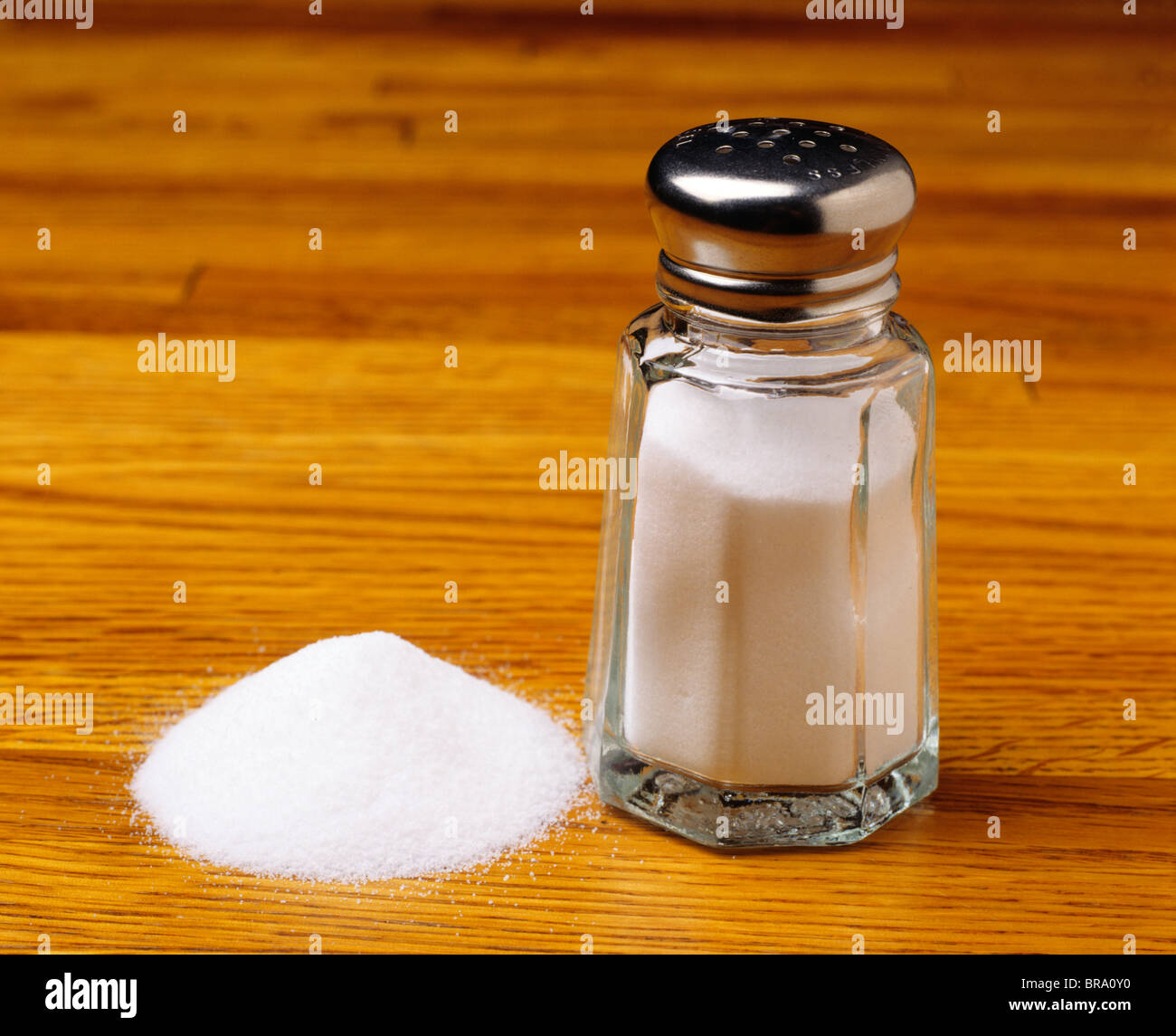 Shaker salt pile hi-res stock photography and images - Alamy