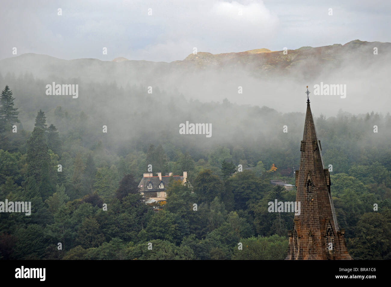 Rooftops ambleside hi-res stock photography and images - Alamy