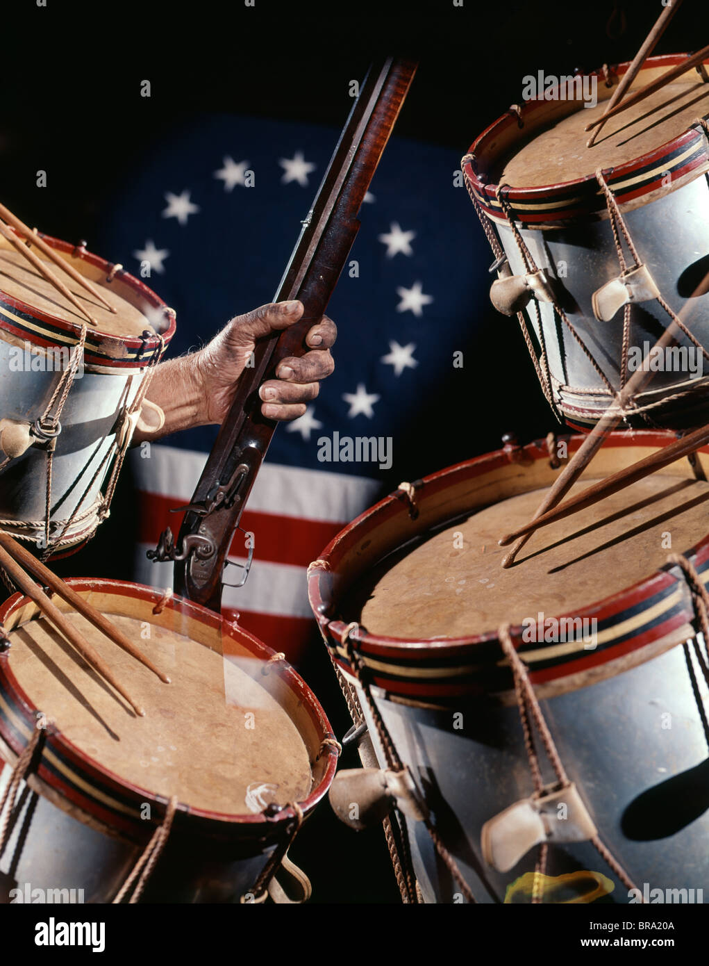 American revolution drum hi-res stock photography and images - Alamy