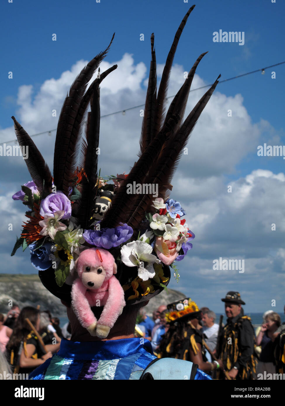 Morris dancers hat hi-res stock photography and images - Alamy