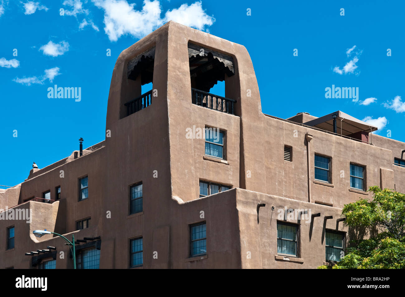 Adobe Building in Santa Fe New Mexico Stock Photo - Alamy