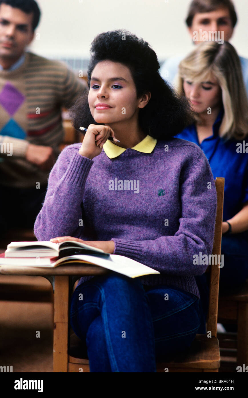 1980 1980s COLLEGE CLASSROOM STUDENTS SITTING AT DESKS Stock Photo ...