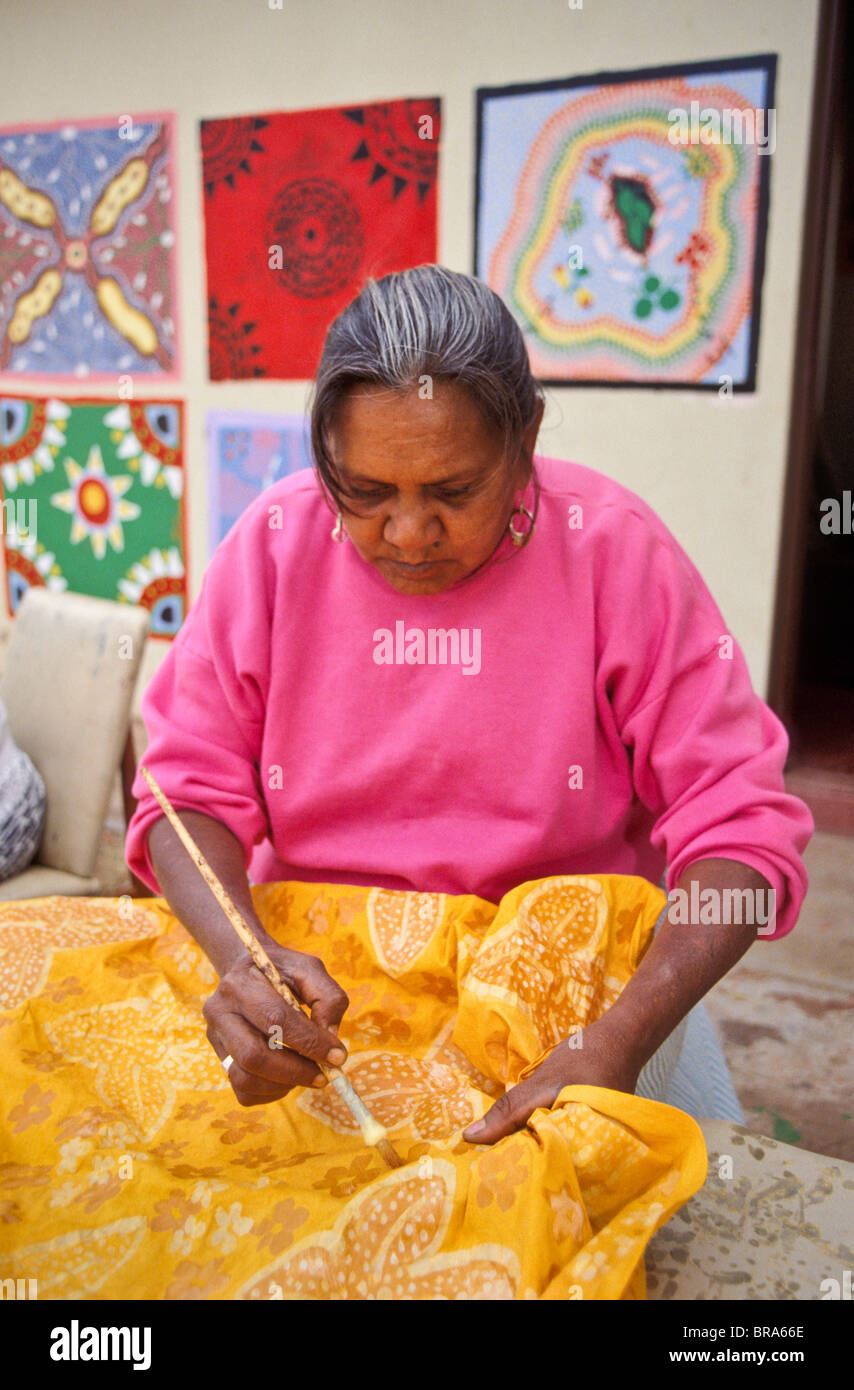 Aboriginal women batik painting, Australia Stock Photo - Alamy