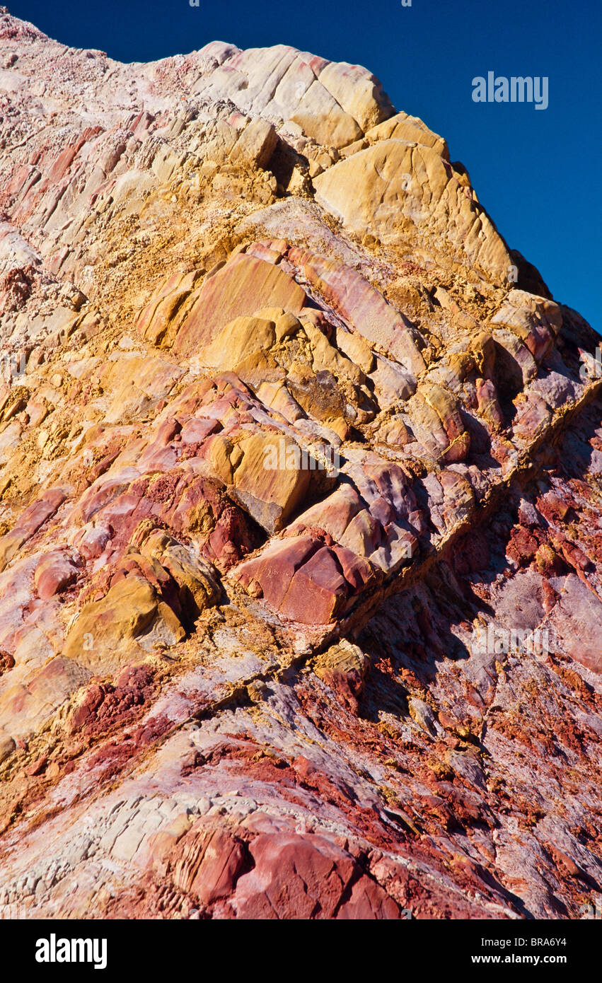 Ochre face paint hi-res stock photography and images - Alamy