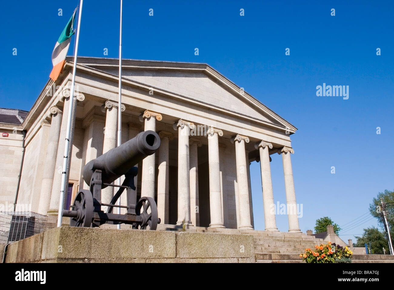 Court courthouse design judicial hi-res stock photography and images ...