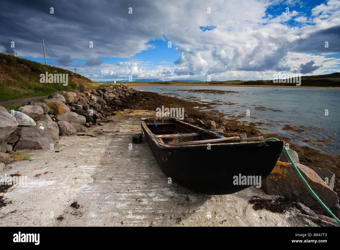 Currach hi-res stock photography and images - Alamy