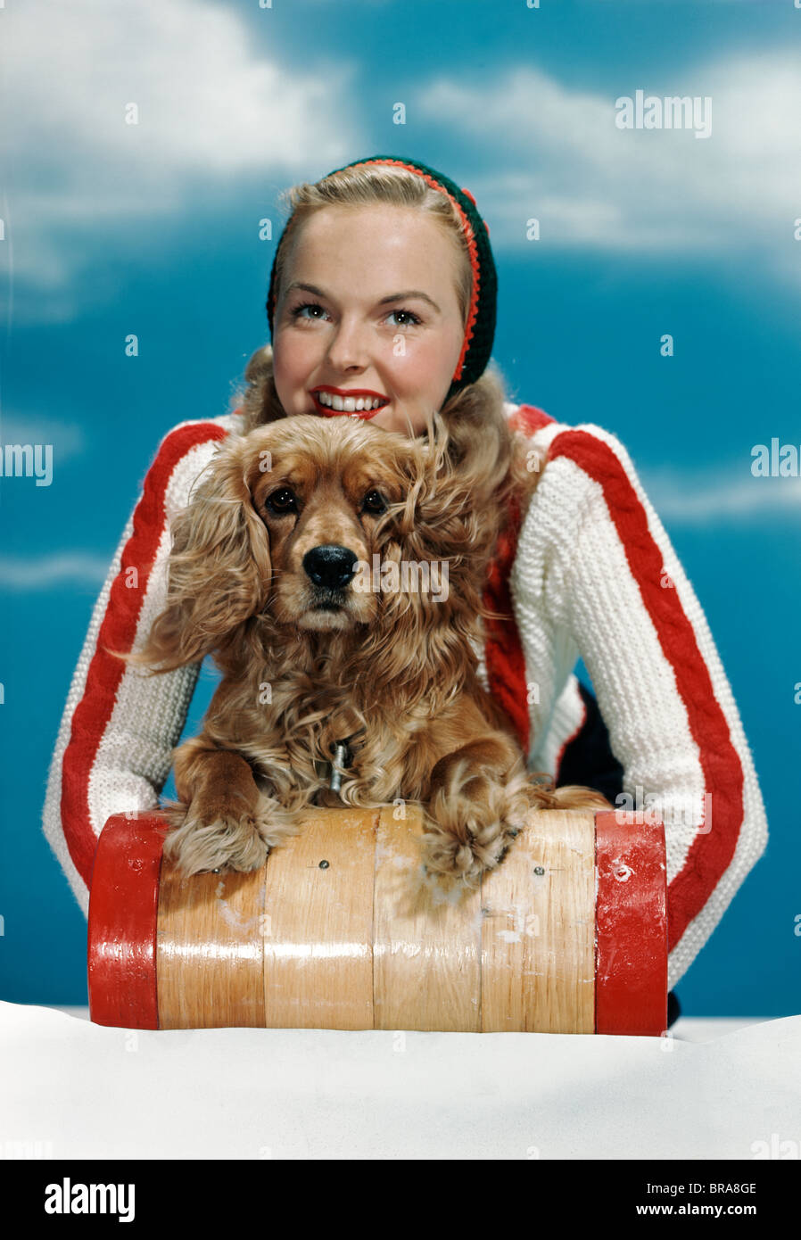 Dog sleigh 1950s hi-res stock photography and images - Alamy