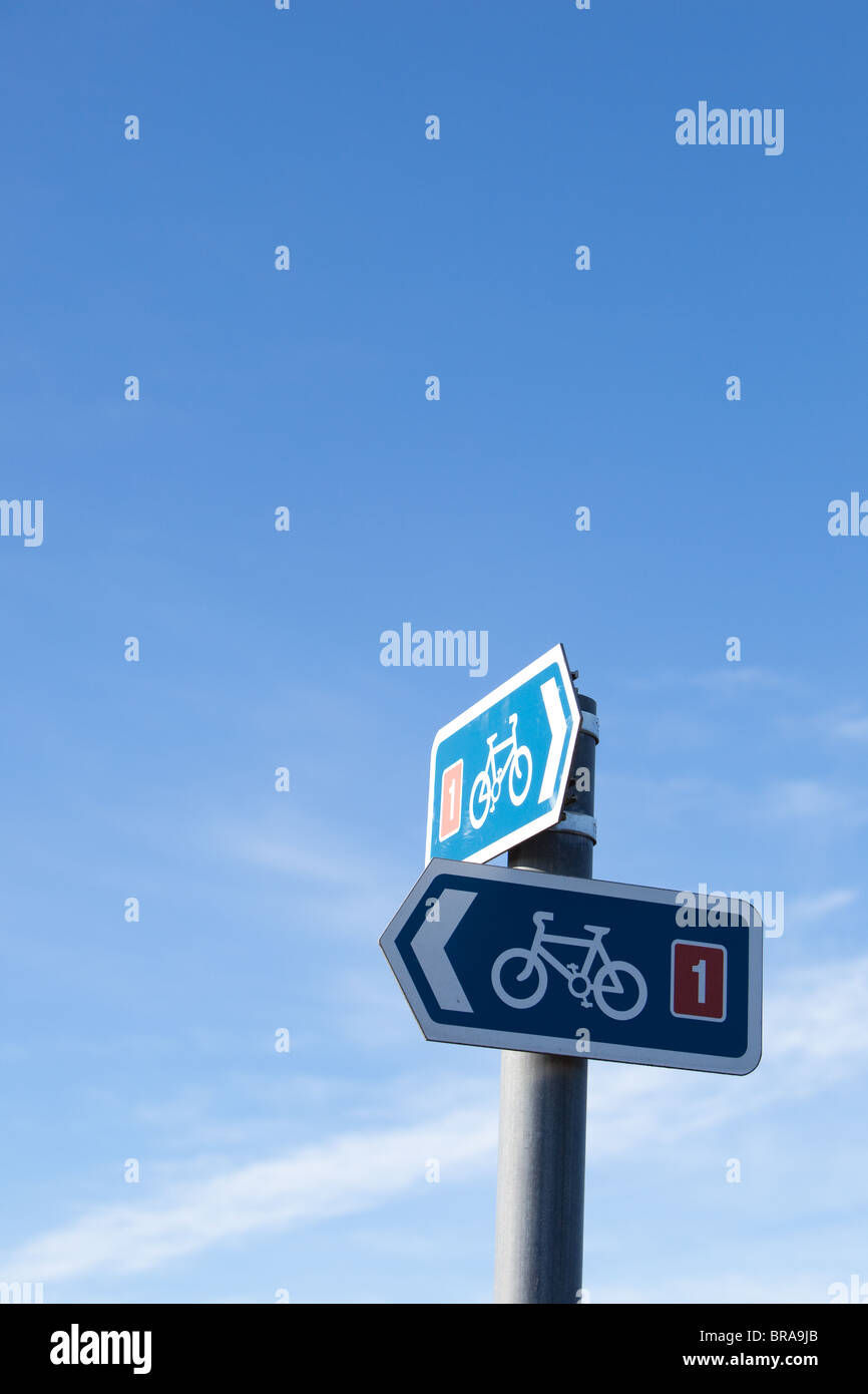cycle route sign Scotland Stock Photo - Alamy