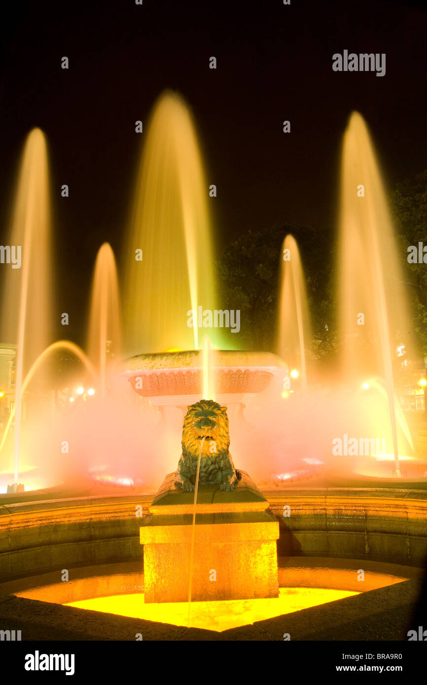 United States, Puerto Rico, Ponce. Fountain of the Lions , illuminated ...