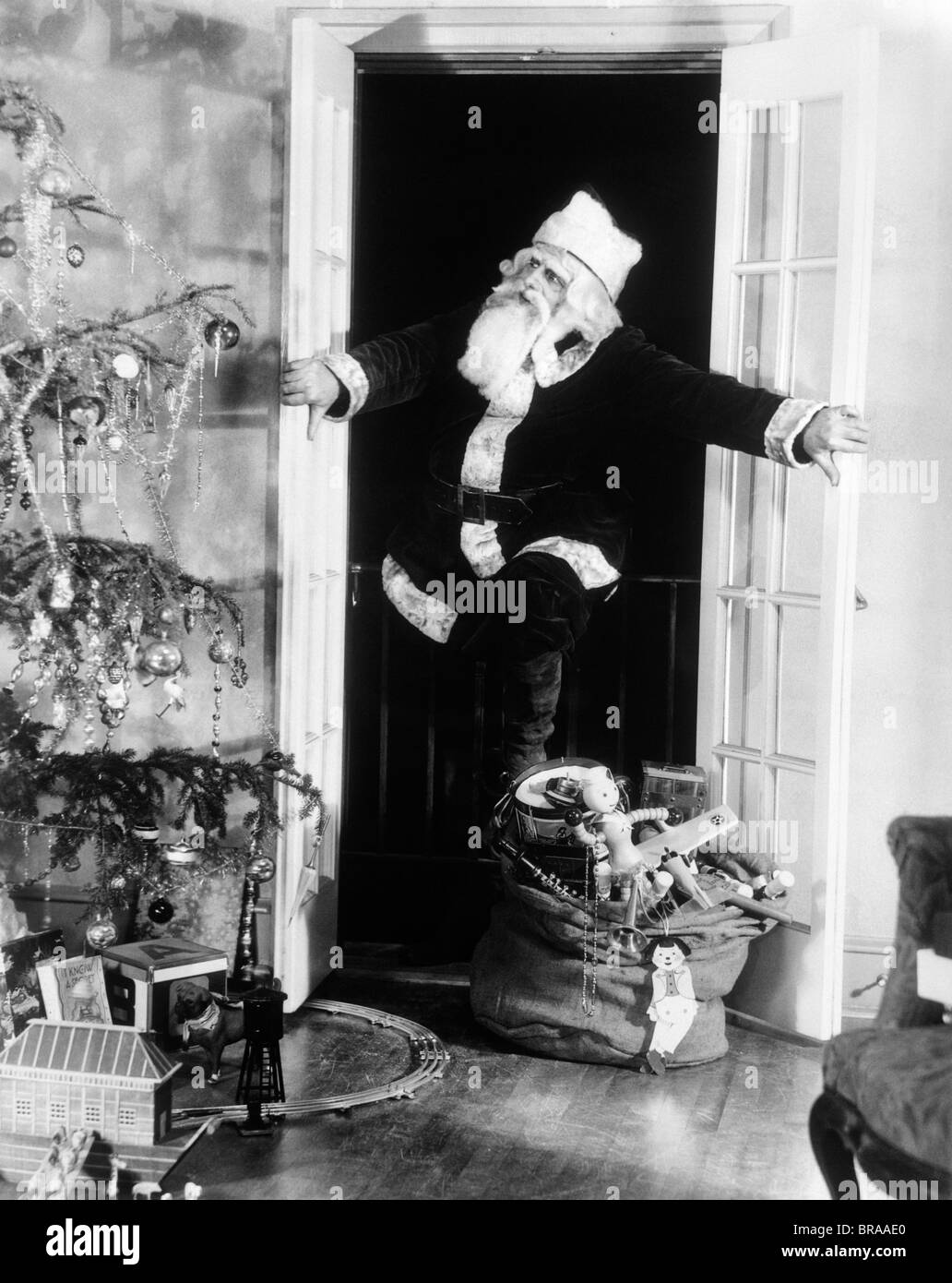 70s christmas living room Black and White Stock Photos & Images - Alamy