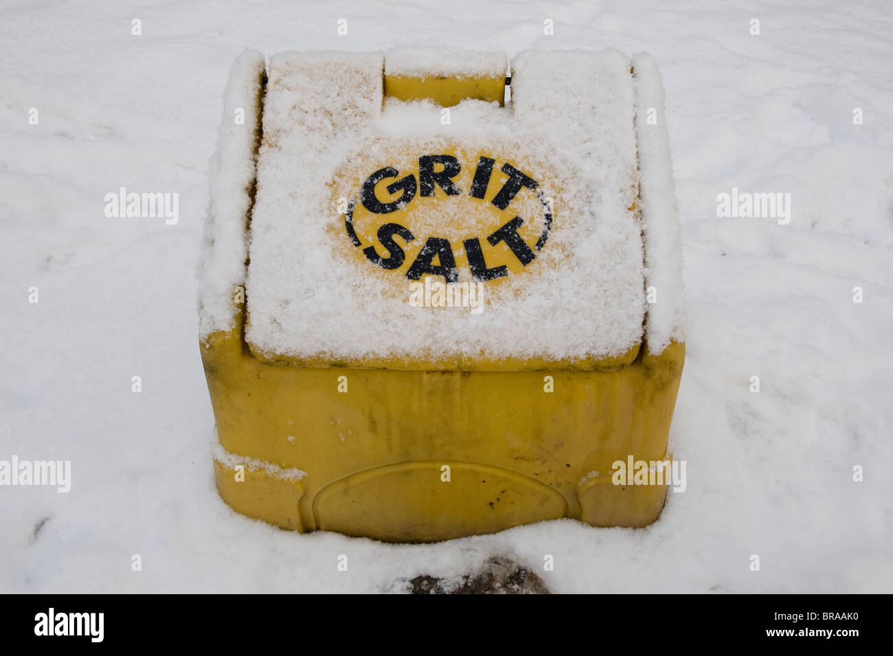 salt grit container covered in snow Stock Photo - Alamy