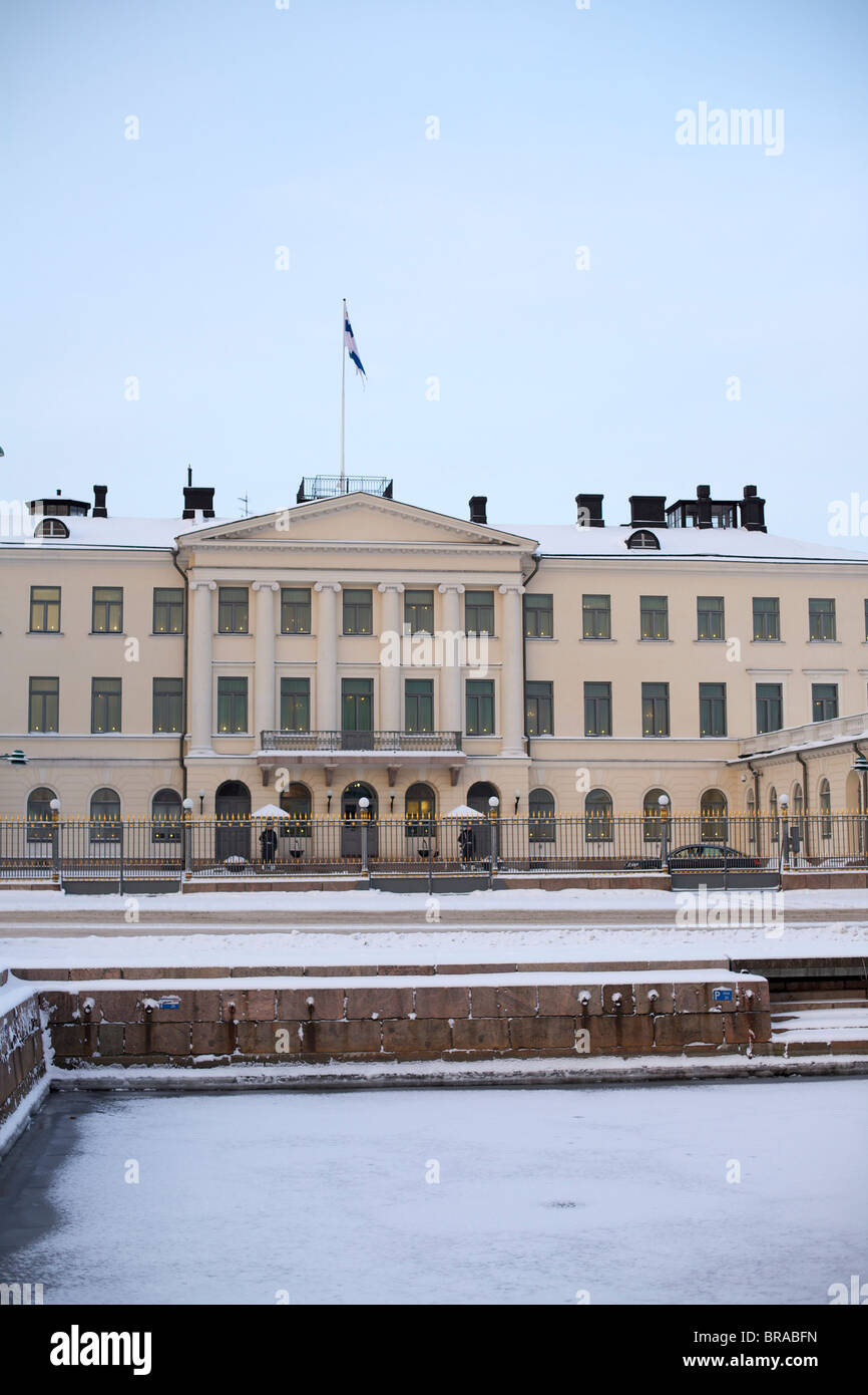 Helsinki presidential palace hi-res stock photography and images - Alamy