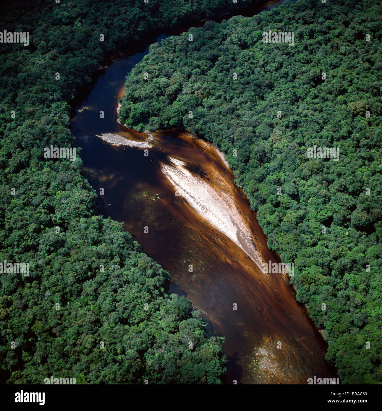 Aerial image of river bend and sandbars in the Paikwa River, Upper ...