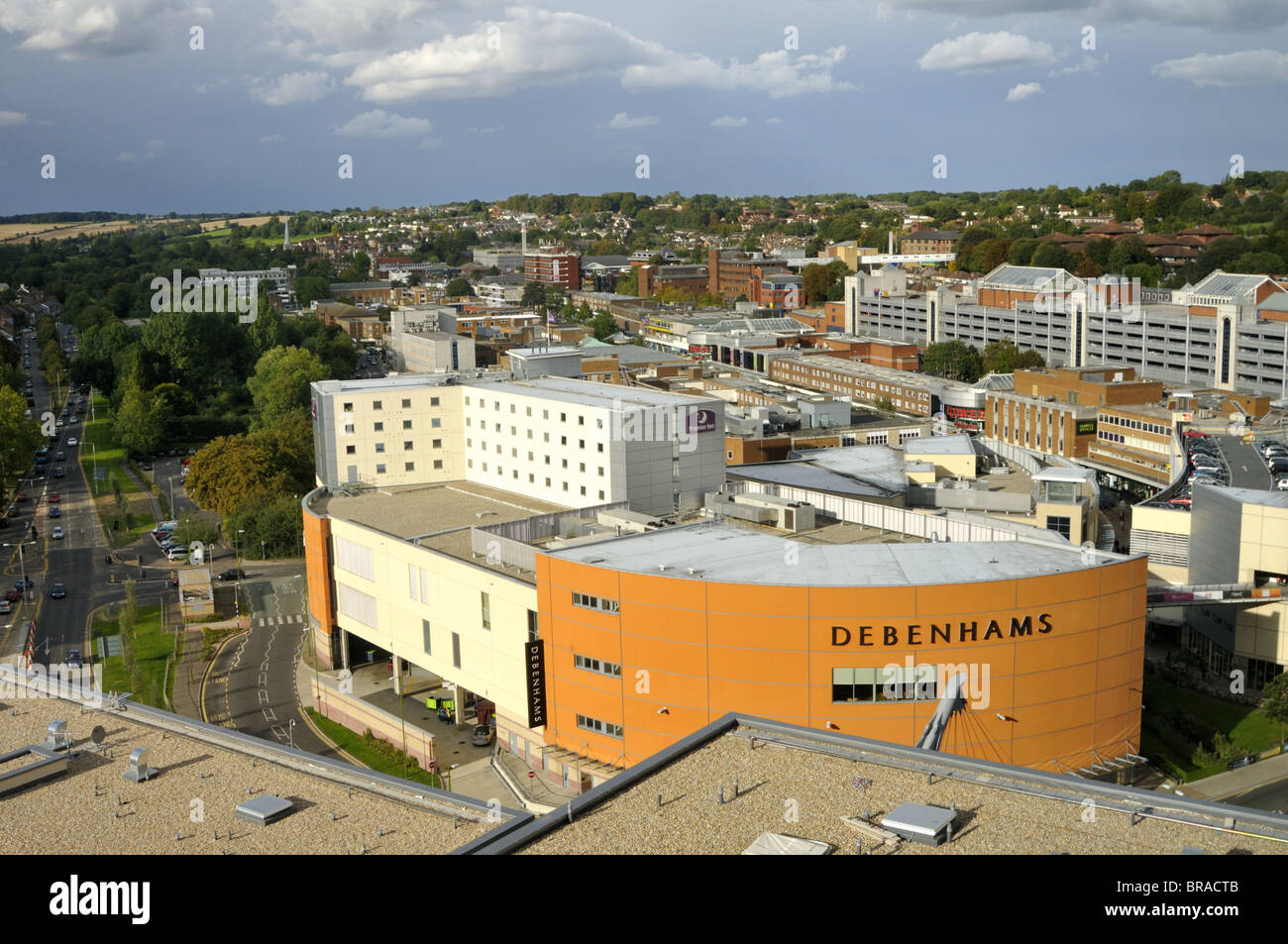 Hemel hempstead town centre hi-res stock photography and images - Alamy