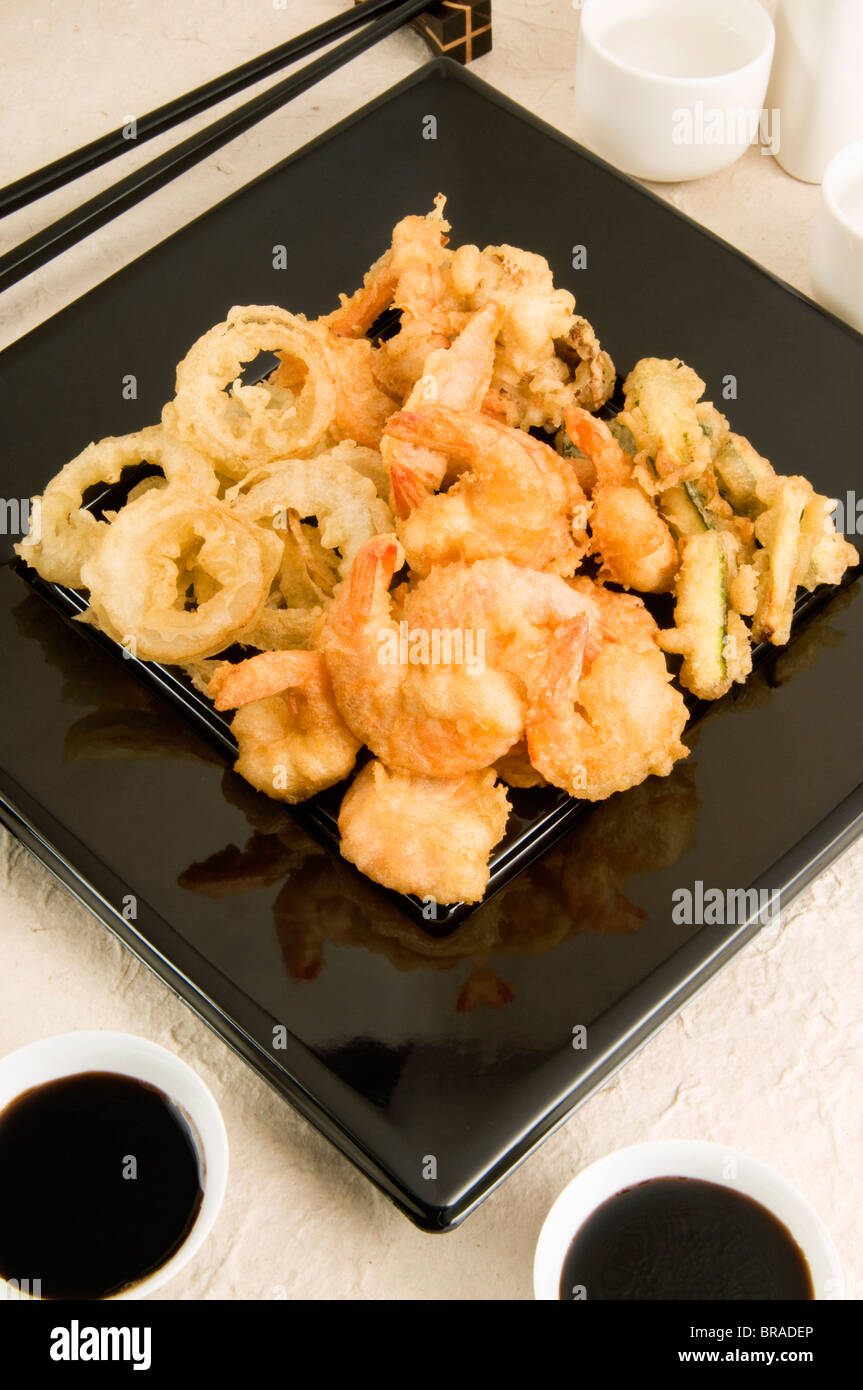 Shrimp and vegetables hi-res stock photography and images - Alamy