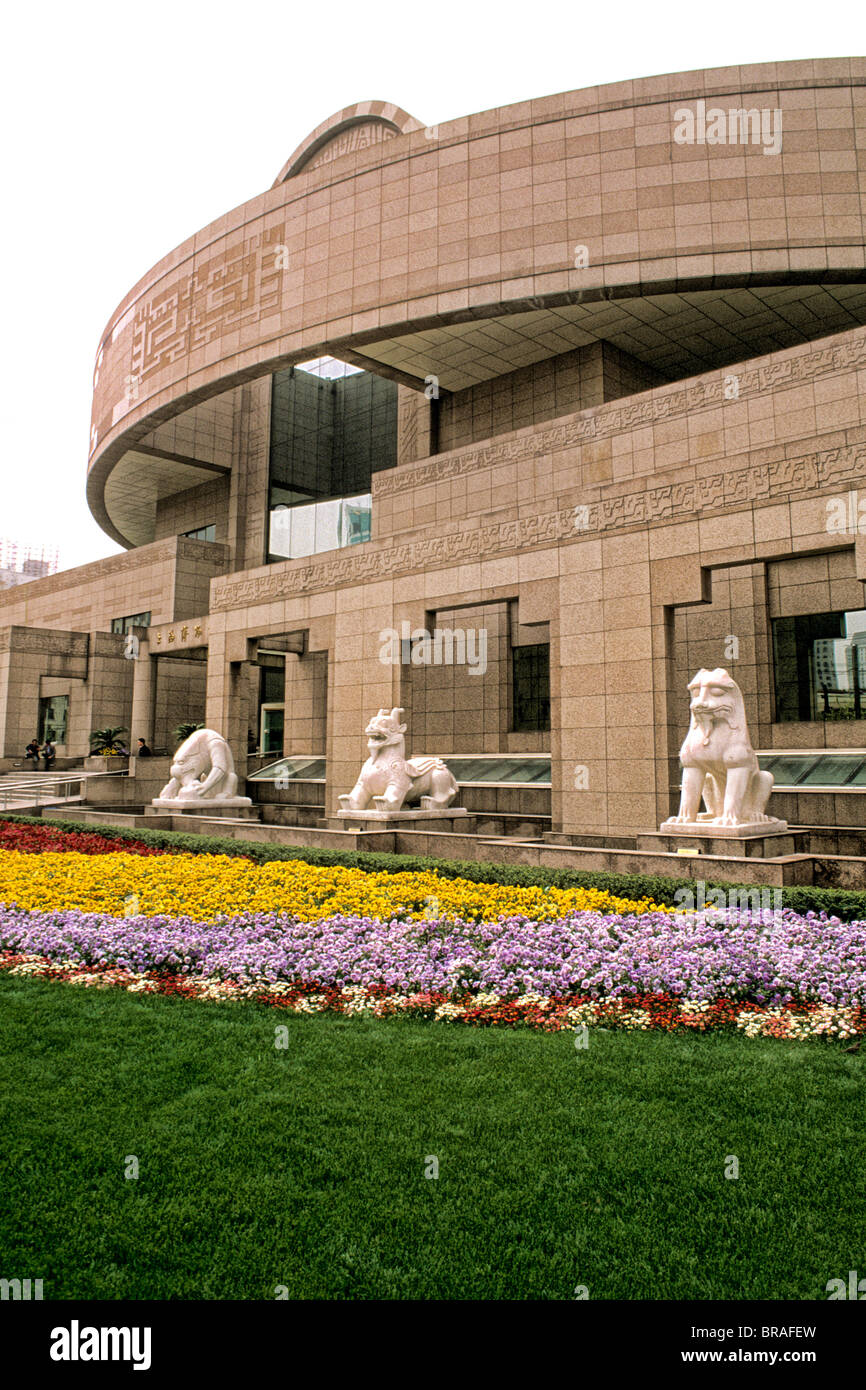 Statues museum hi-res stock photography and images - Alamy