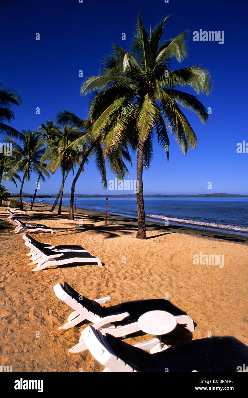 Sheraton Beach and Palms Nadi Bay Area in the Fiji Islands Stock Photo ...