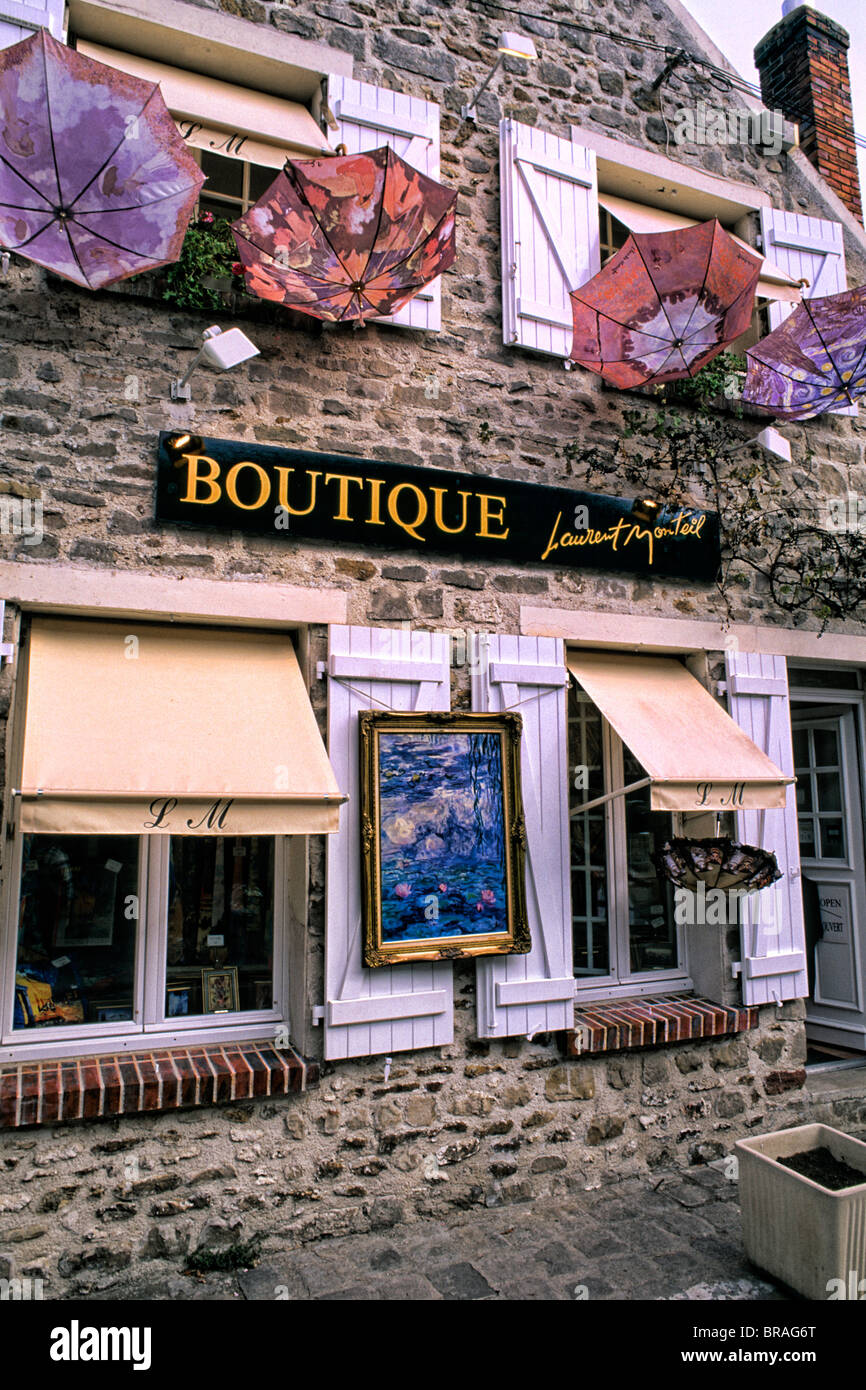 old village of Barbizon in Provence France Stock Photo - Alamy