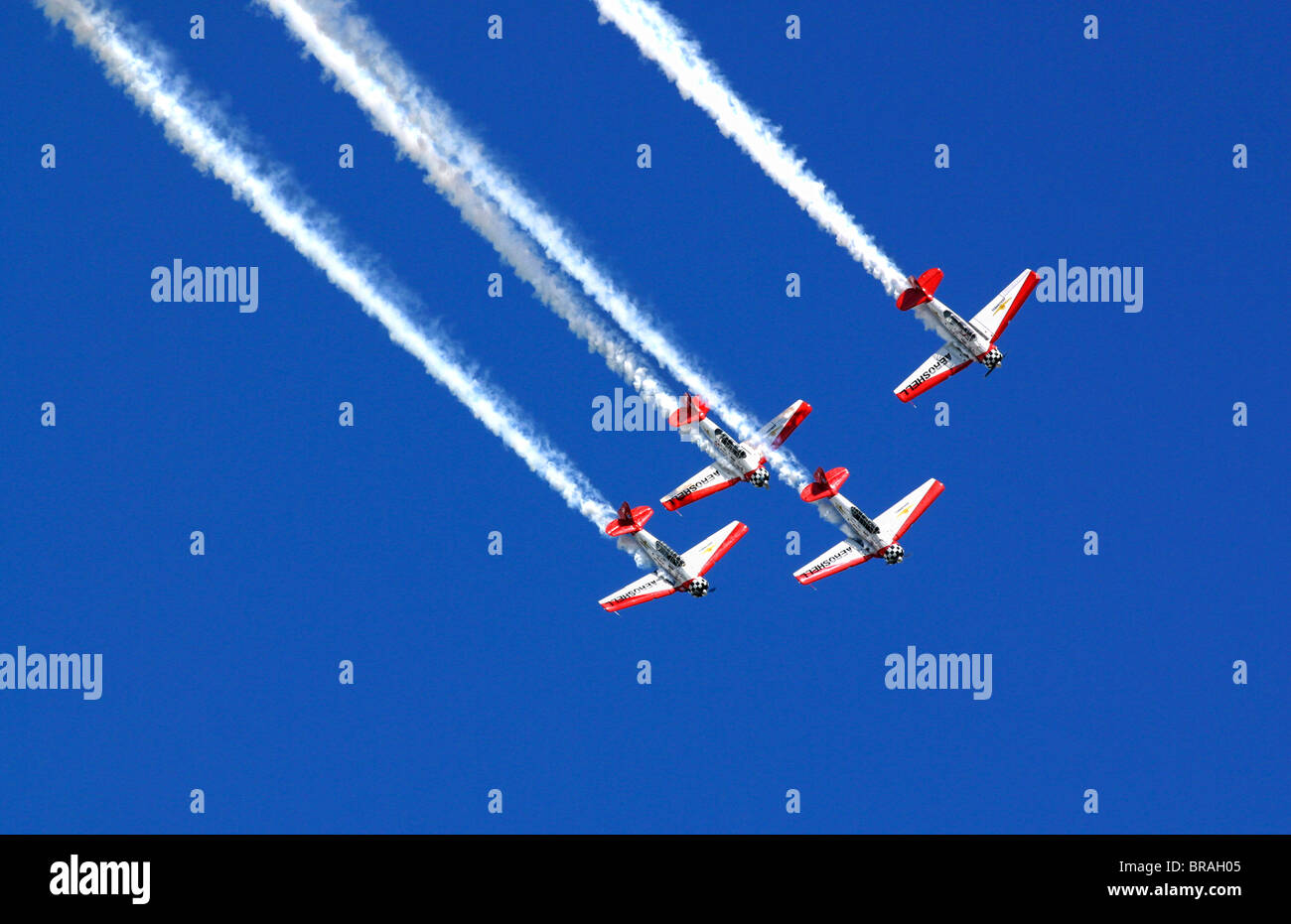 The planes of the Aeroshell demonstration team soar overhead in the ...