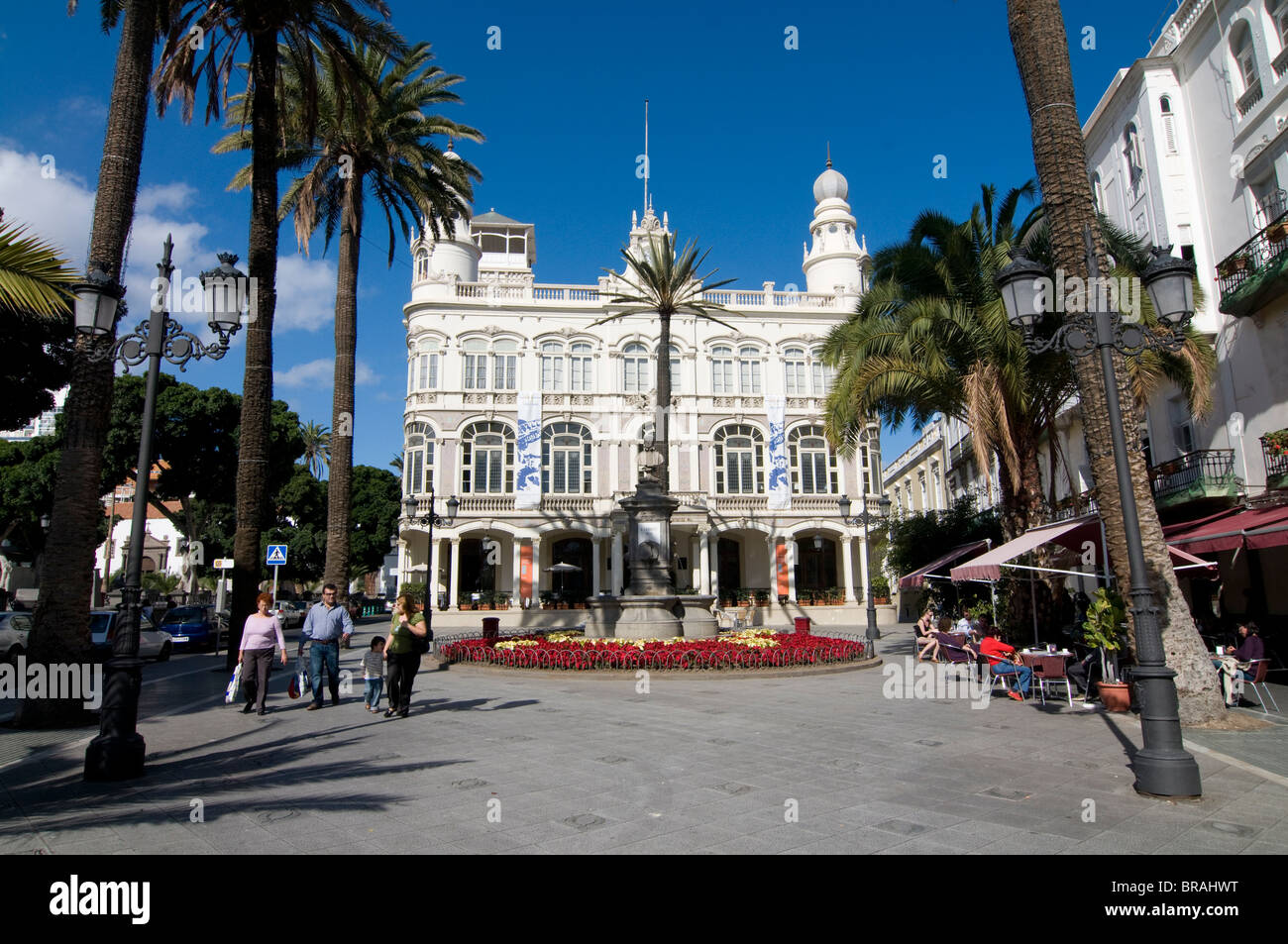 Colonial buildings in Las Palmas, Gran Canaria, Canary Islands, Spain ...