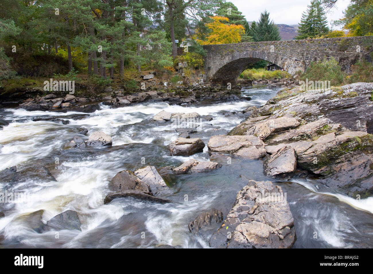The Falls of Dochart and old stone bridge, Killin, Loch Lomond and the ...
