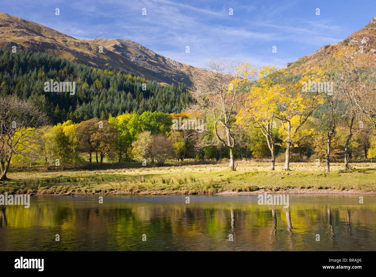 Autumn view across Loch Lubnaig to the slopes of Ben Ledi, Stirling ...