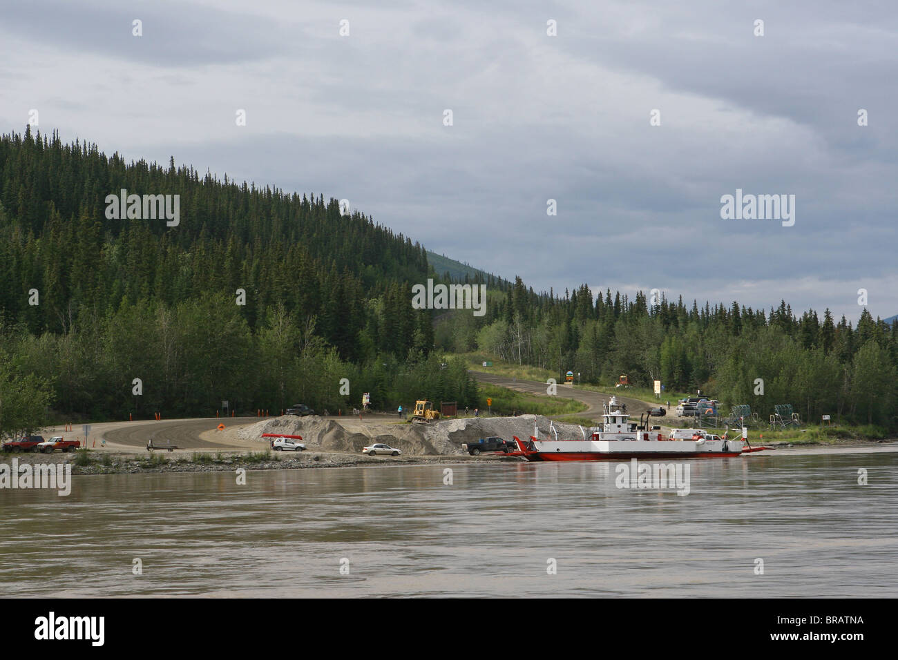 Paddle wheeler wreck an the banks of the Yukon River Stock Photo - Alamy