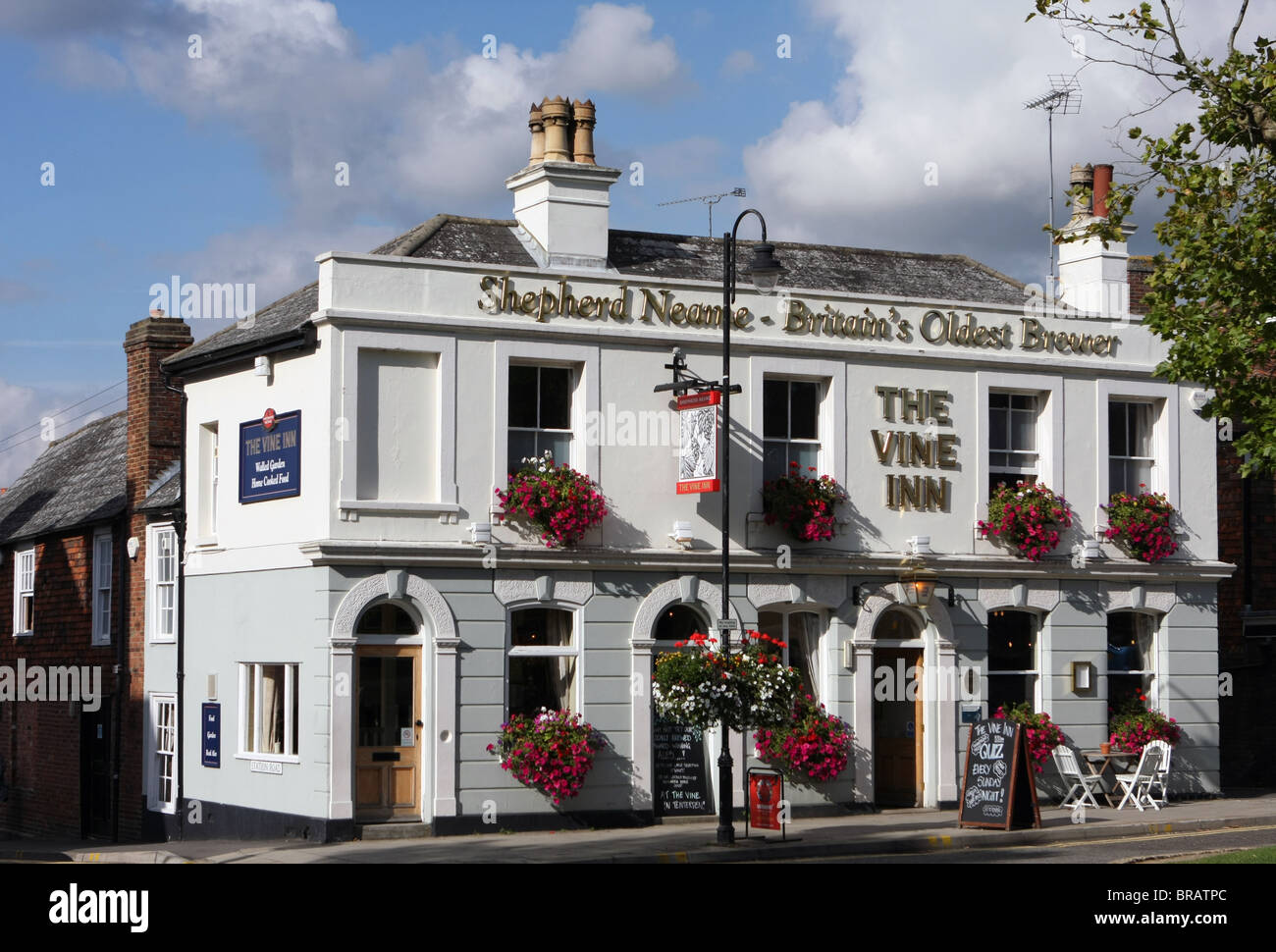 The Vine Inn in the popular tourist town of Tenterden, Kent, England ...