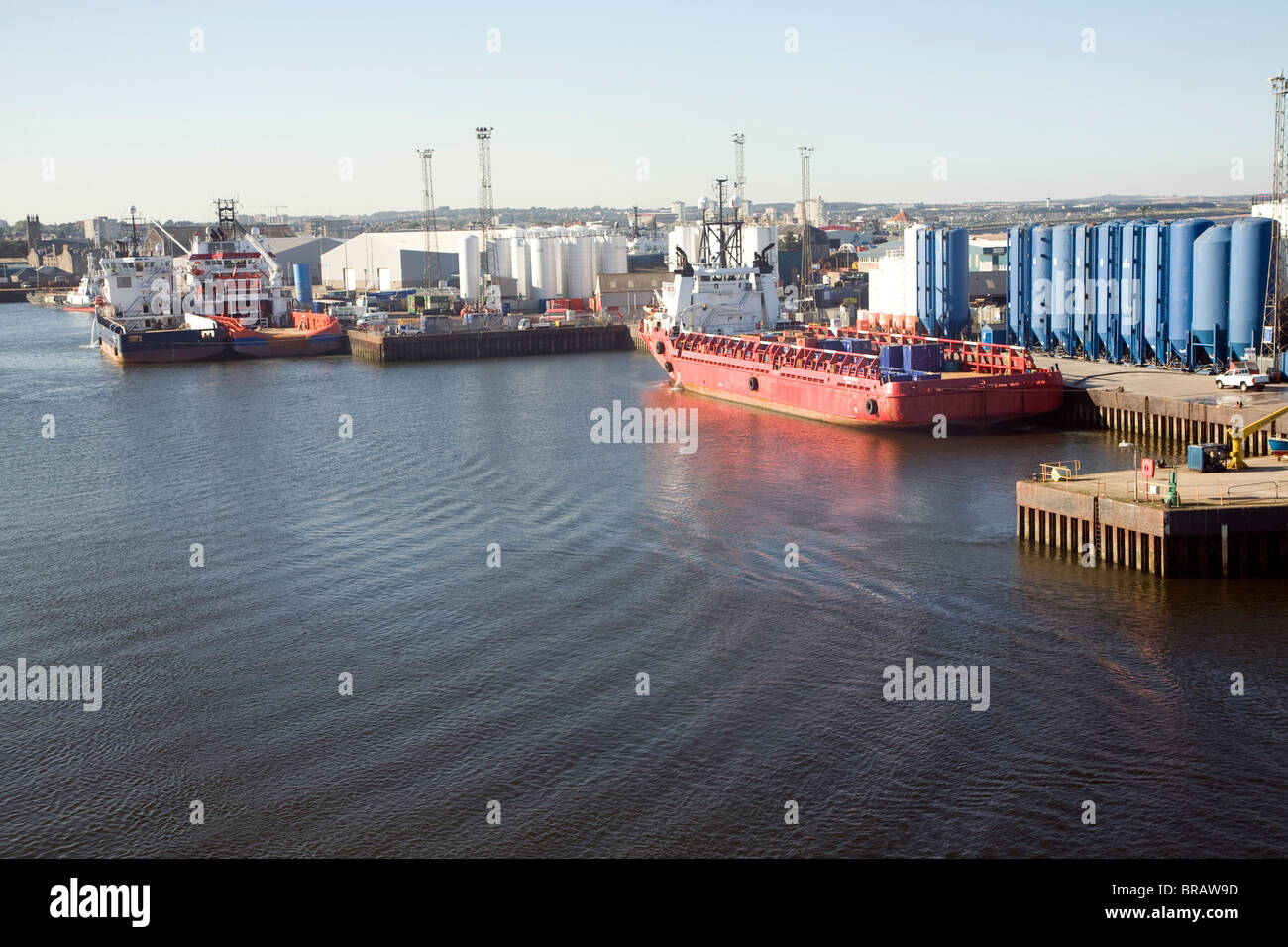 Port harbour, Aberdeen, Scotland Stock Photo - Alamy