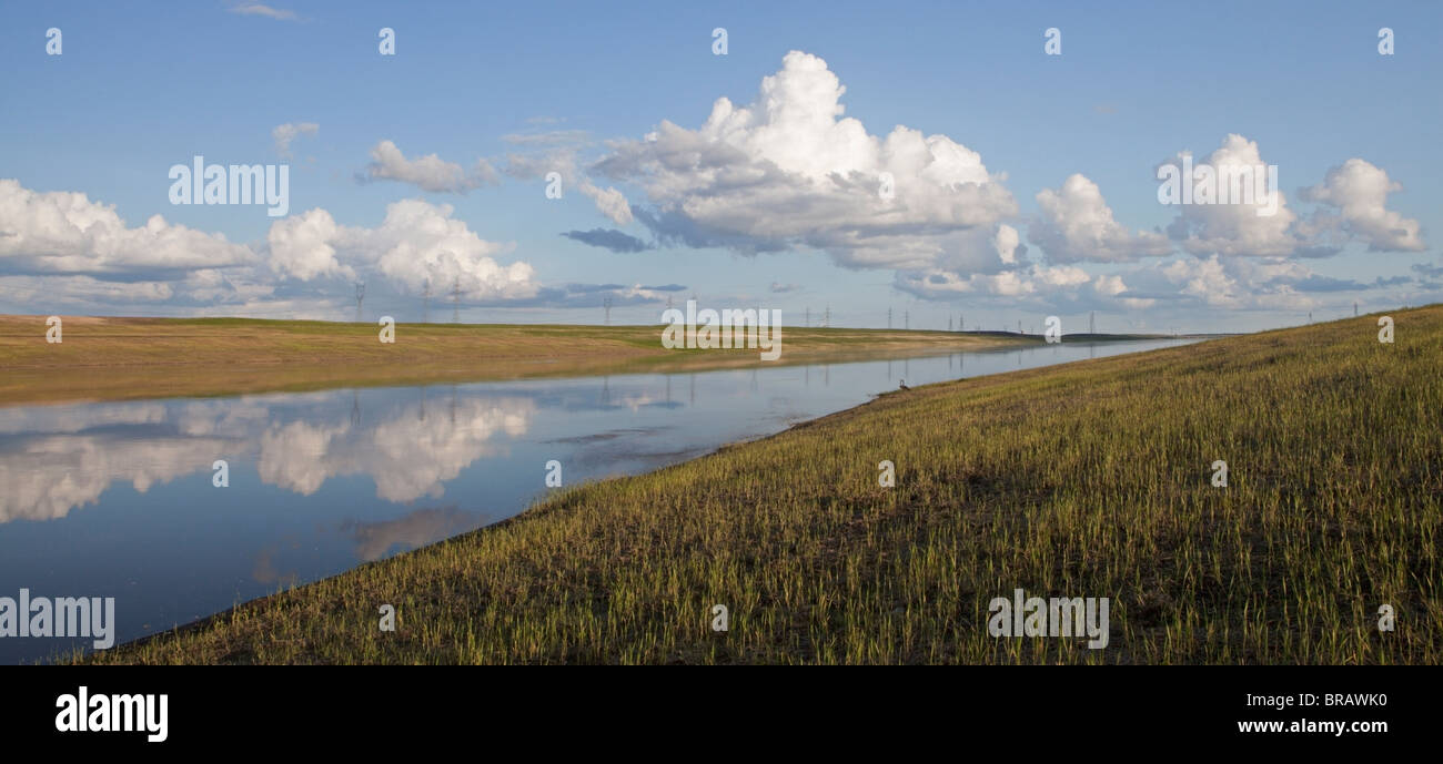 Red river floodway hi-res stock photography and images - Alamy