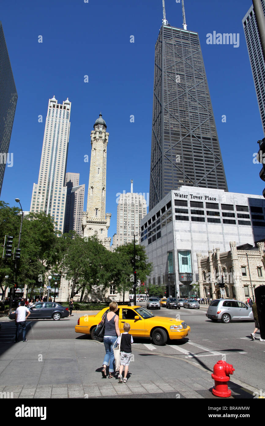 Chicago Magnificent Mile Michigan Avenue Stock Photo - Alamy