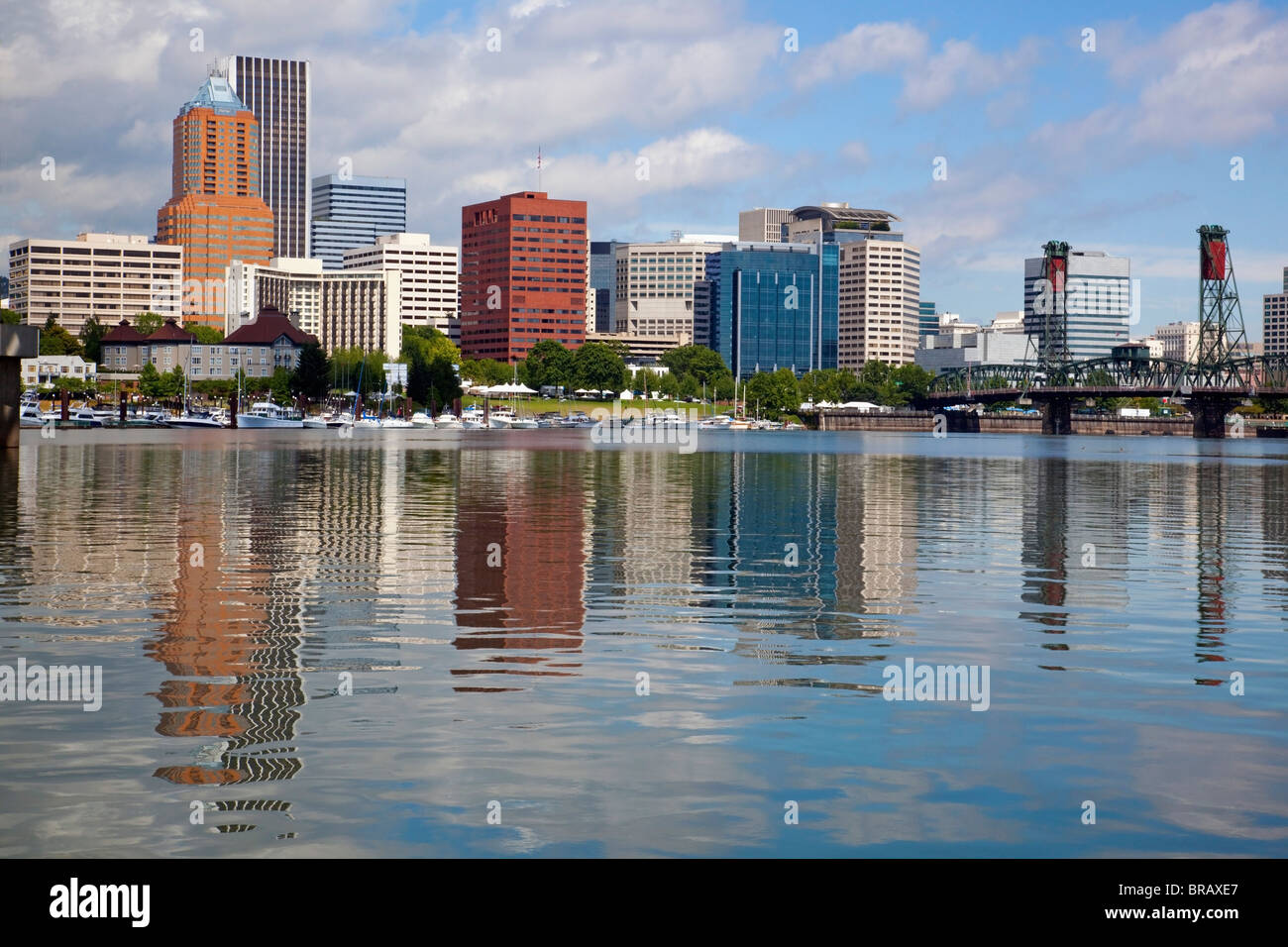 Willamette River And The City Of Portland Along The Waterfront ...