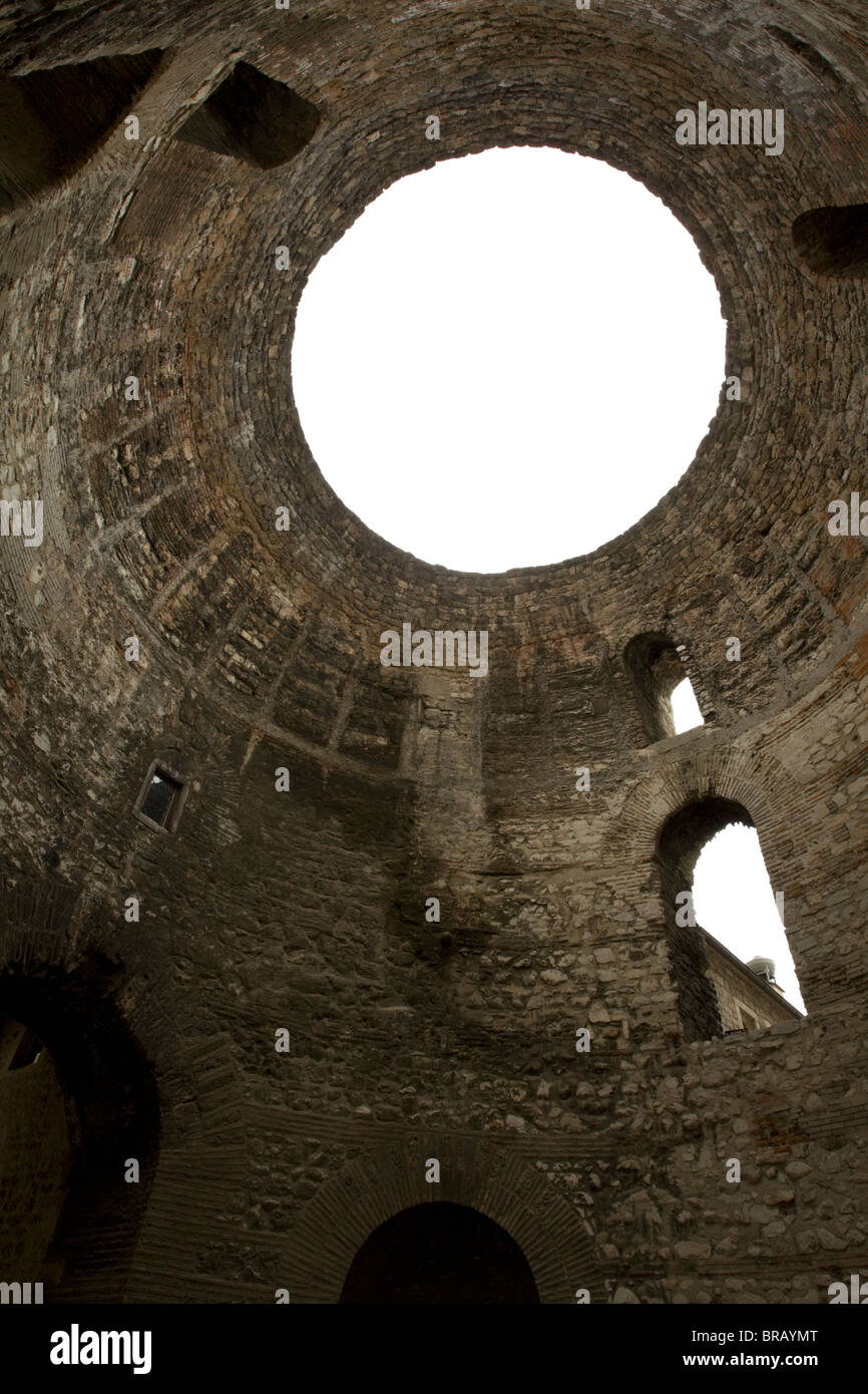 Domed structure hi-res stock photography and images - Alamy