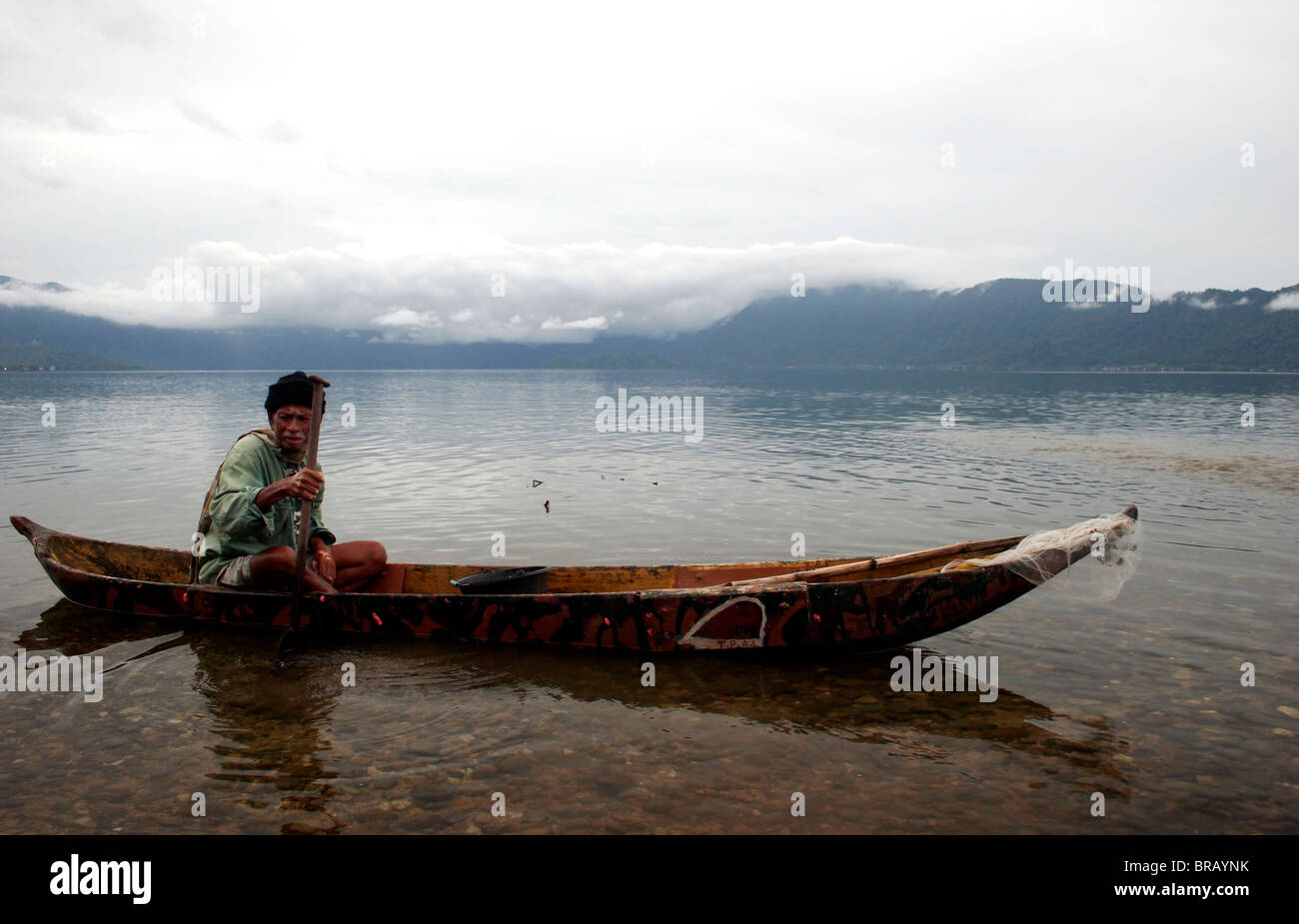 Dugout canoe indonesia sumatra hi-res stock photography and images - Alamy