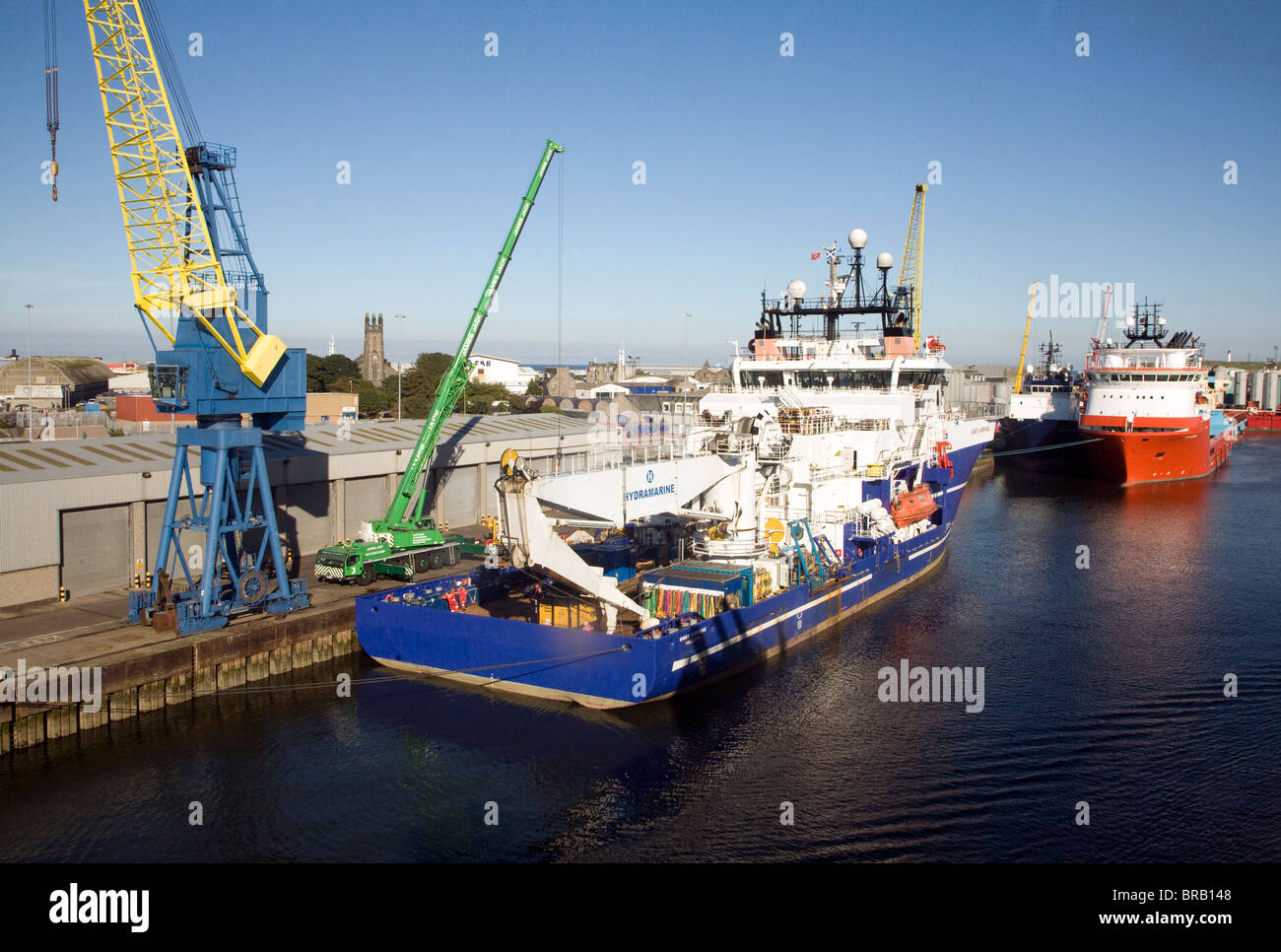 Hydramarine cranes hi-res stock photography and images - Alamy