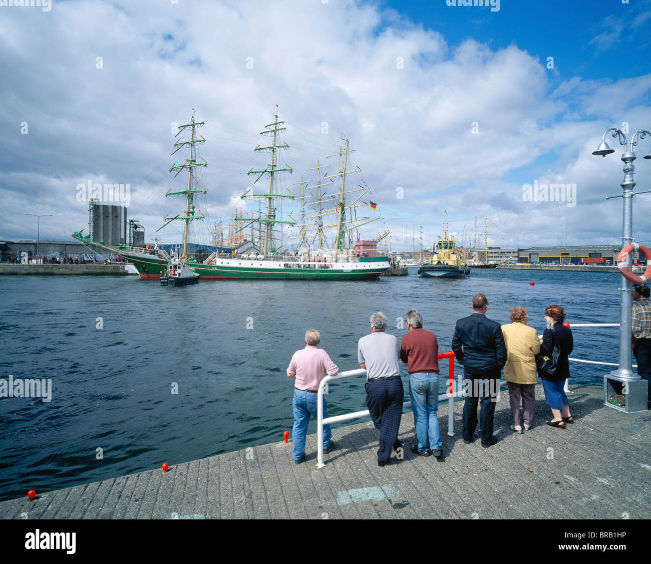 Rear view of ship hi-res stock photography and images - Alamy