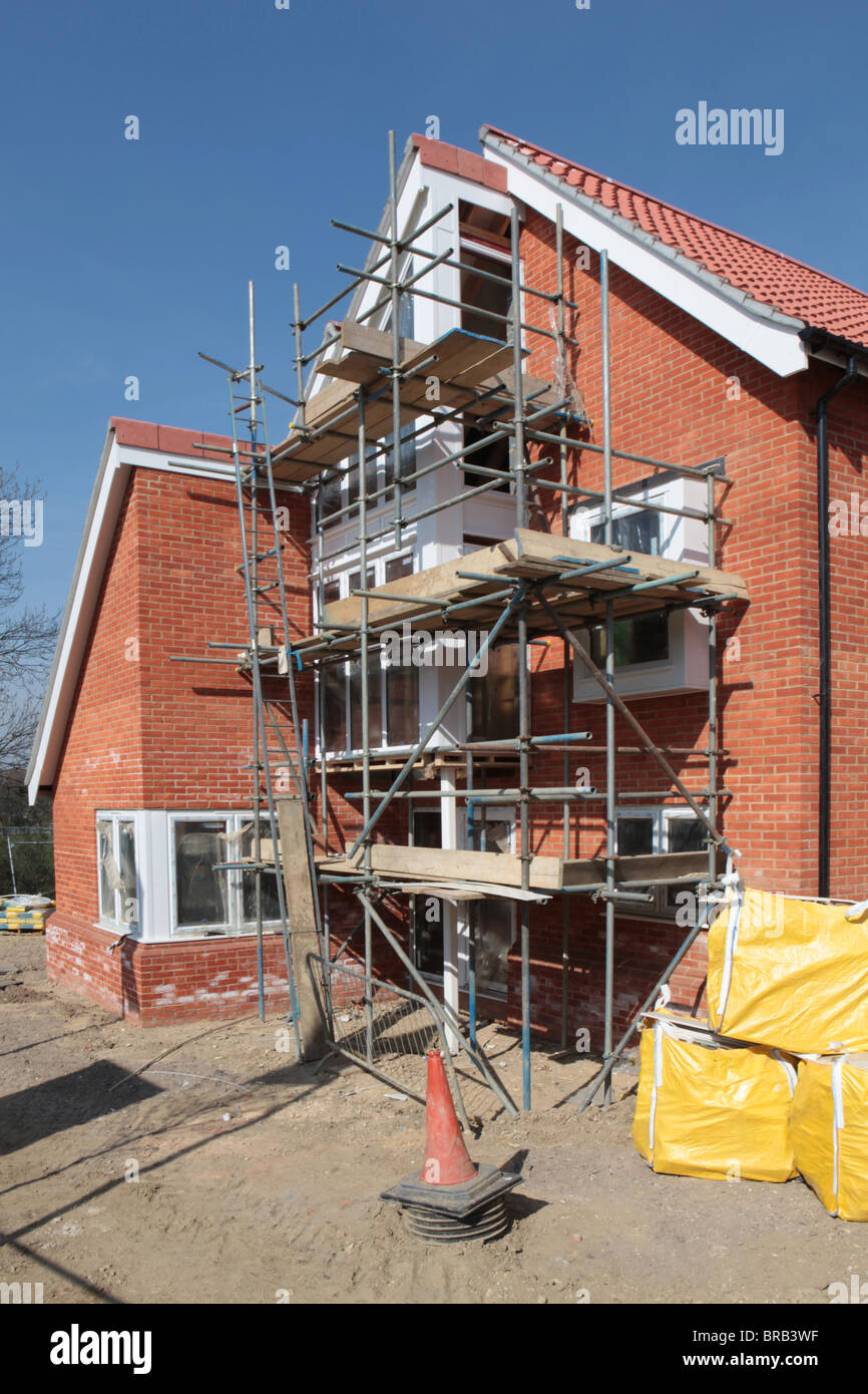 New construction vertical hi-res stock photography and images - Alamy